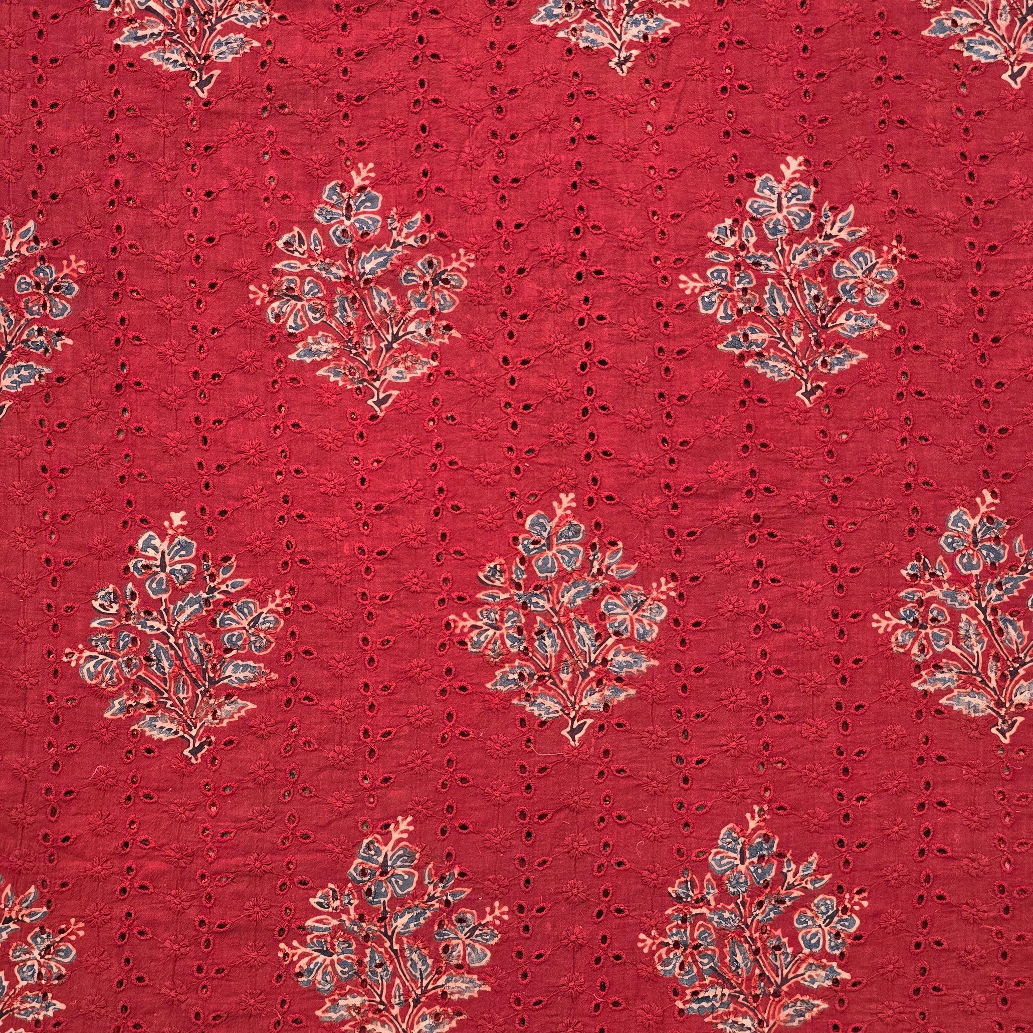 (PRE-CUT 1.65 METER) Pure Cotton Hakoba Ajrak Maroon With Flower Plant – Sanskruti