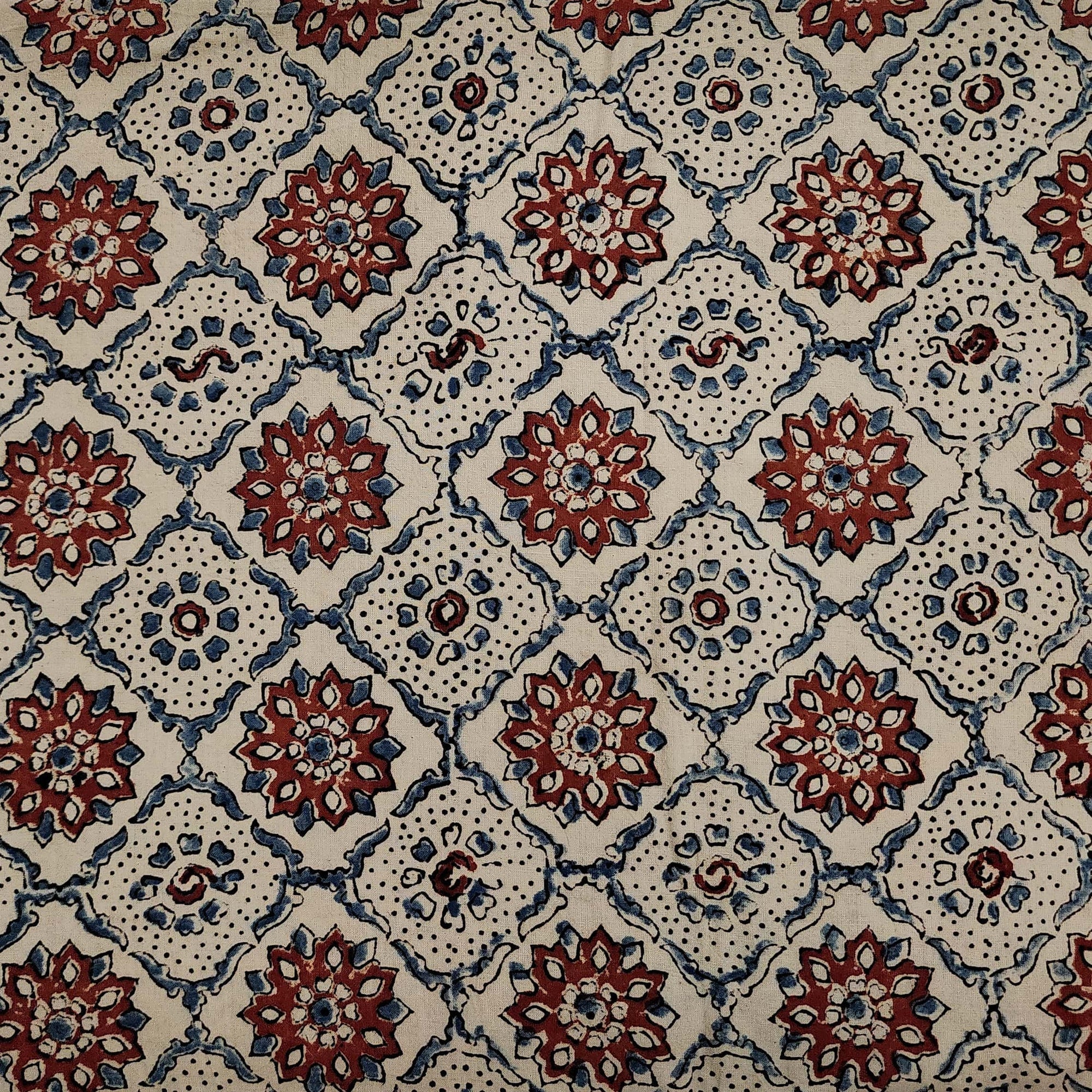 PRE-CUT 1 METER Pure Cotton Ajrak Cream With Diagonal Mesh Flowers Mot – Sanskruti