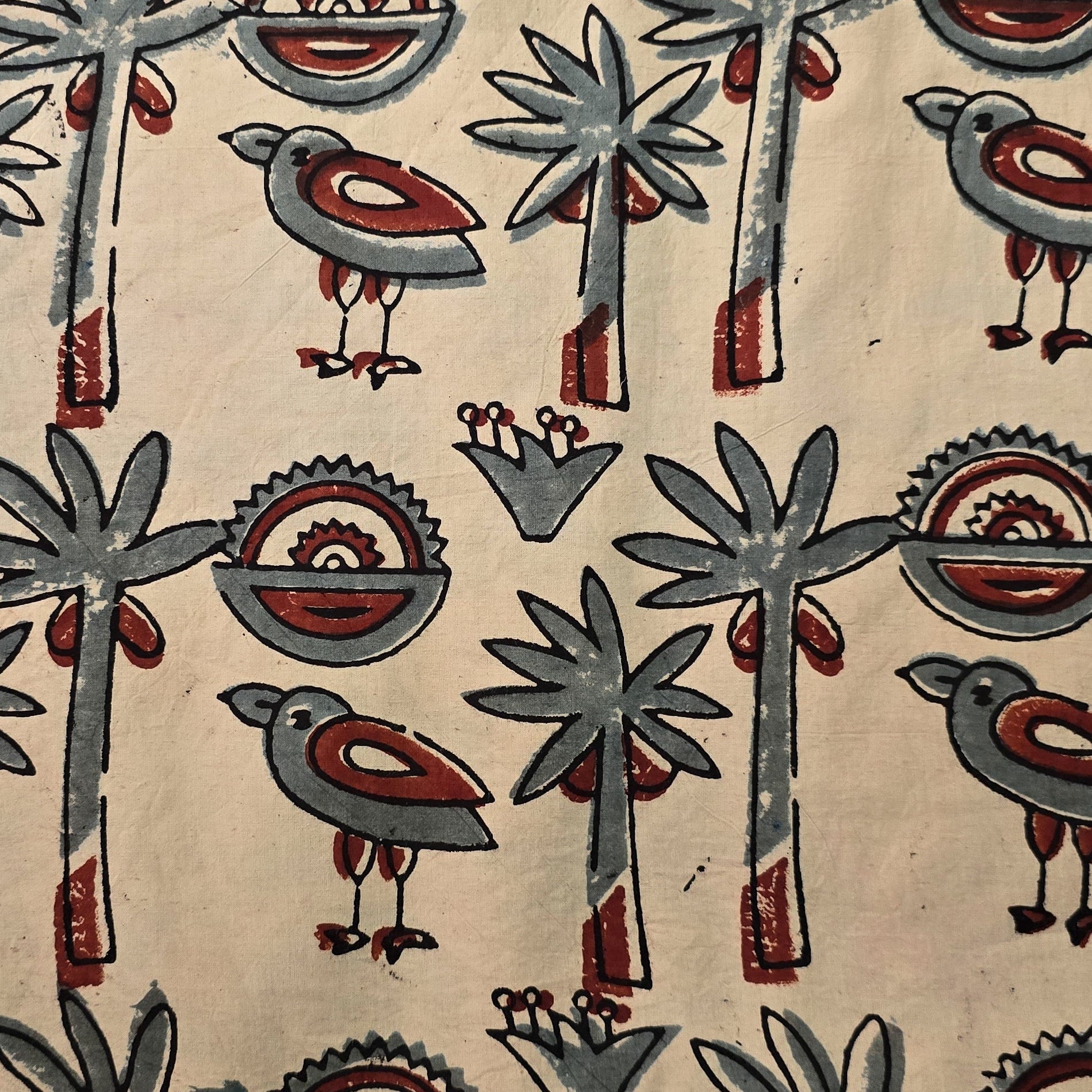 Pre Cut (1.5 Meter) Pure Cotton Ajrak Cream With Blue And Rust Intrica – Sanskruti