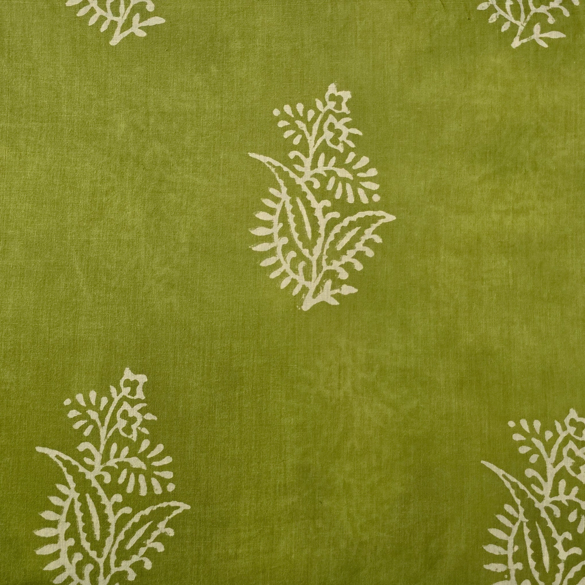 Pure Cotton Dabu Mahindi Big Flower Motif Hand Block Print Fabric – Sanskruti