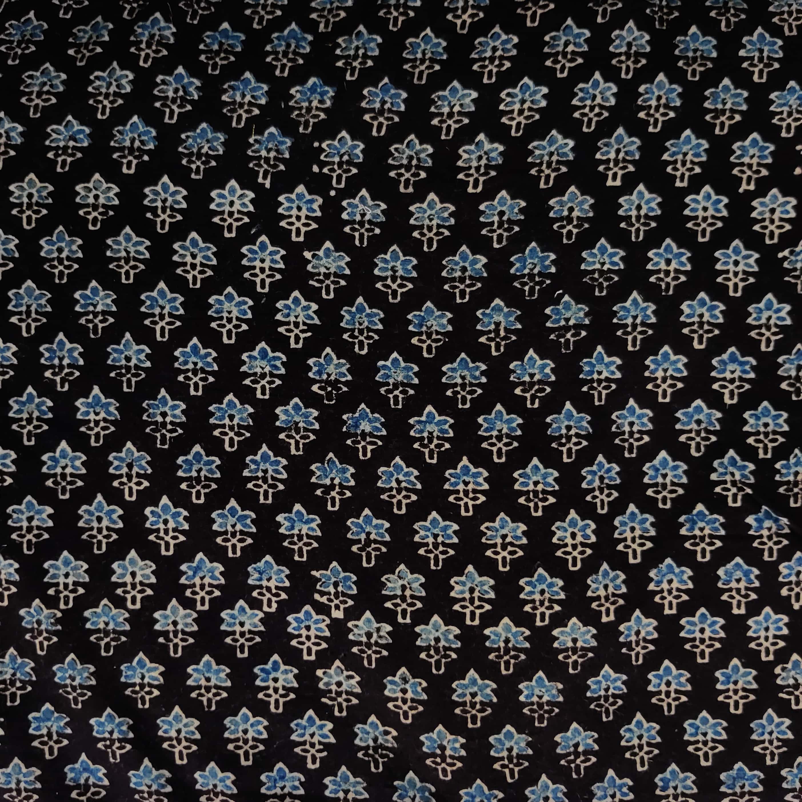 ( Pre-Cut 2.40 Meter ) Pure Cotton Double Ajrak Black With Blue Cream – Sanskruti