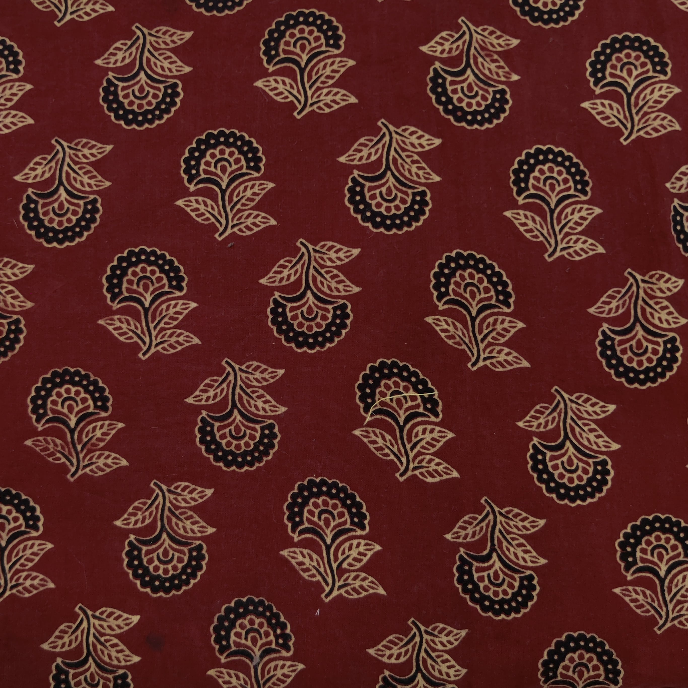 Pre-cut 1.85 meter Pure Cotton Vegetable Dyed Ajrak Rust With Cream An – Sanskruti