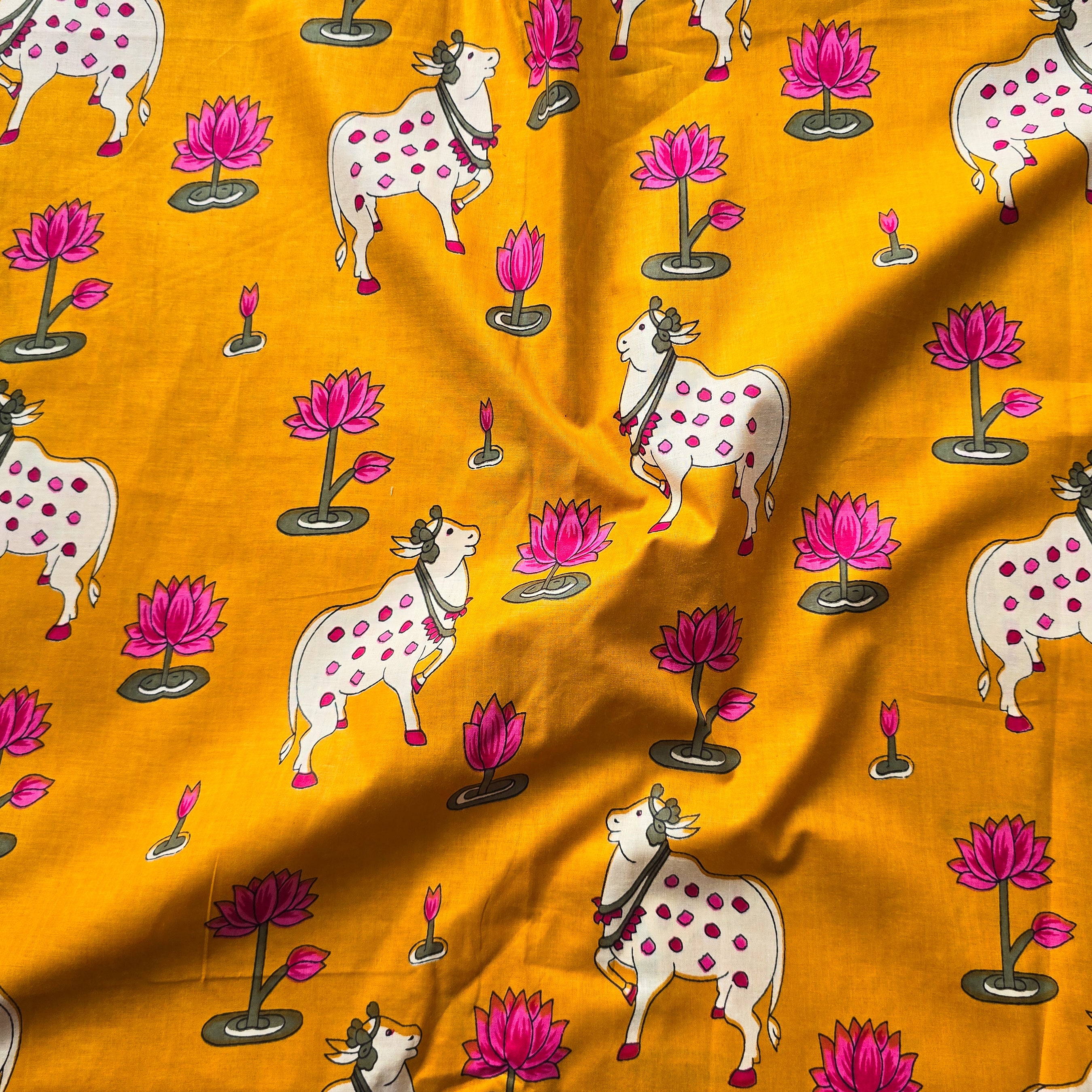 (PRE-CUT 1.75 METER) Pure Cotton Screen Print Mustard With Pichwai Cow ...