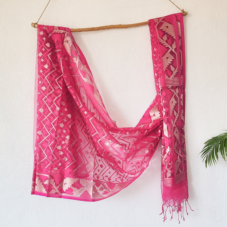 Kavina - Tissue Jamdani pink geometric design Saree – Sanskruti