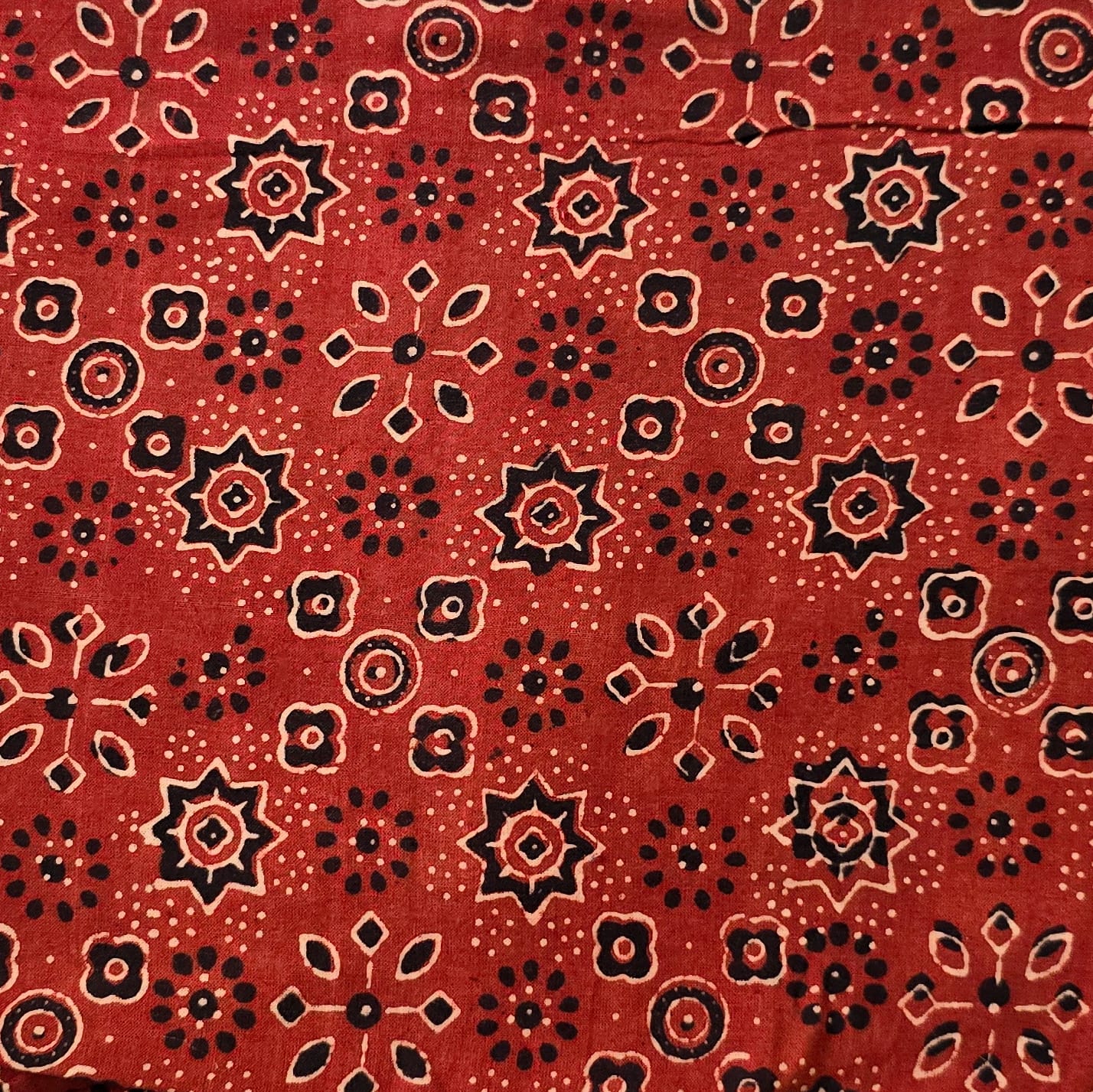 Pure Cotton Vegetable Dyed Ajrak Red With Black Cream Geometrical Desi – Sanskruti