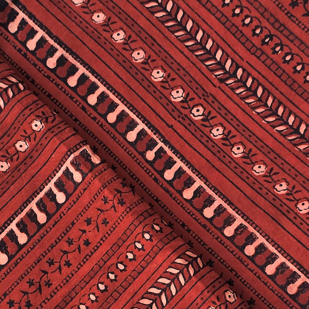 Pure Cotton Gad Ajrak Red With Off White Intricate Design Border Hand ...