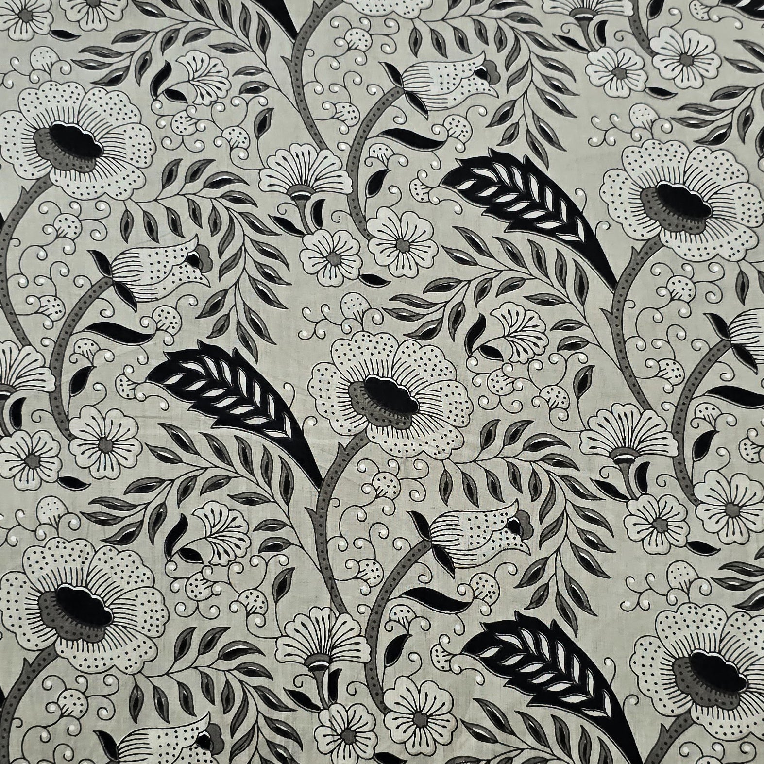 (PRE-CUT 1.65 METER)Pure Cotton Screen Print Grey With Flower Jaal Fab ...