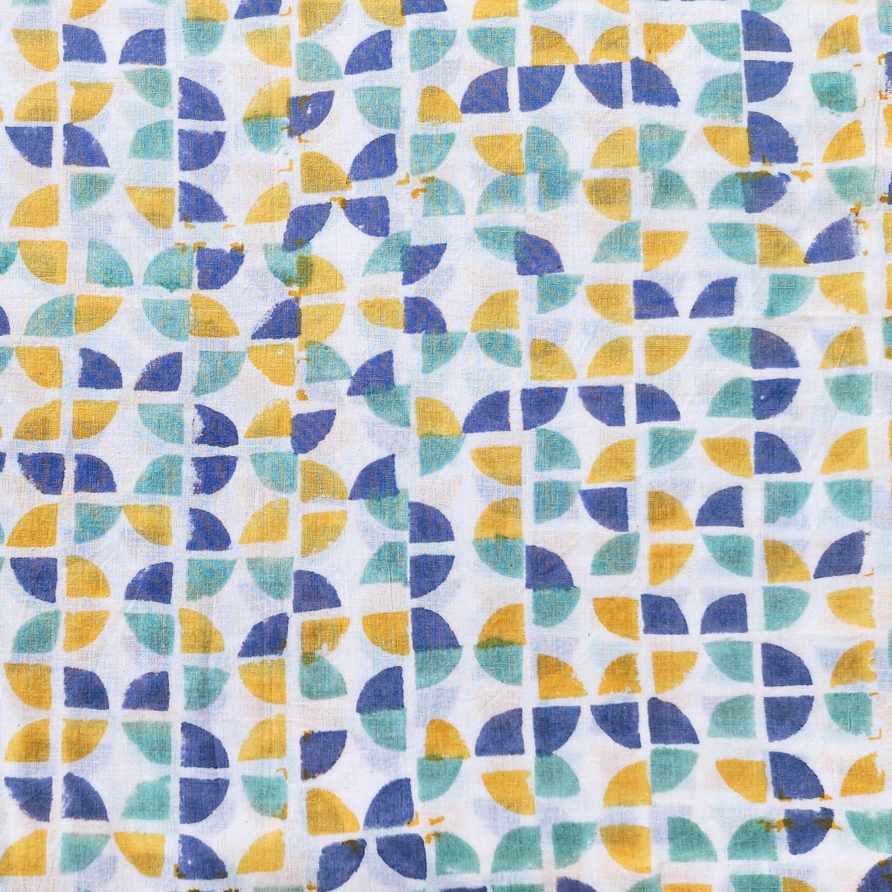 Pure Cotton Jaipuri White With Intricate Design Hand Block Print Fabri ...