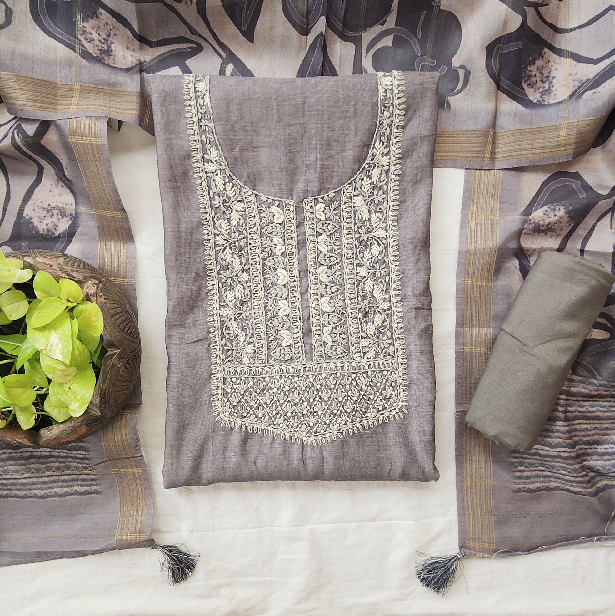 RIDHI-Soft Jute With Dark Grey Embroidered Yoke Suit – Sanskruti