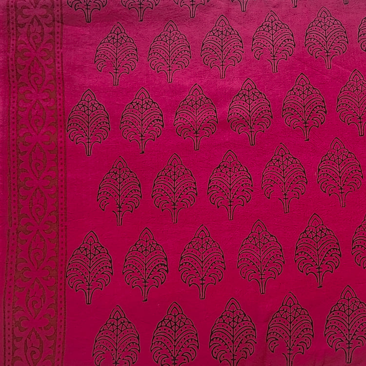 Pure Cotton Bagh Magenta With Leaves Motif With Border Design Hand Blo ...