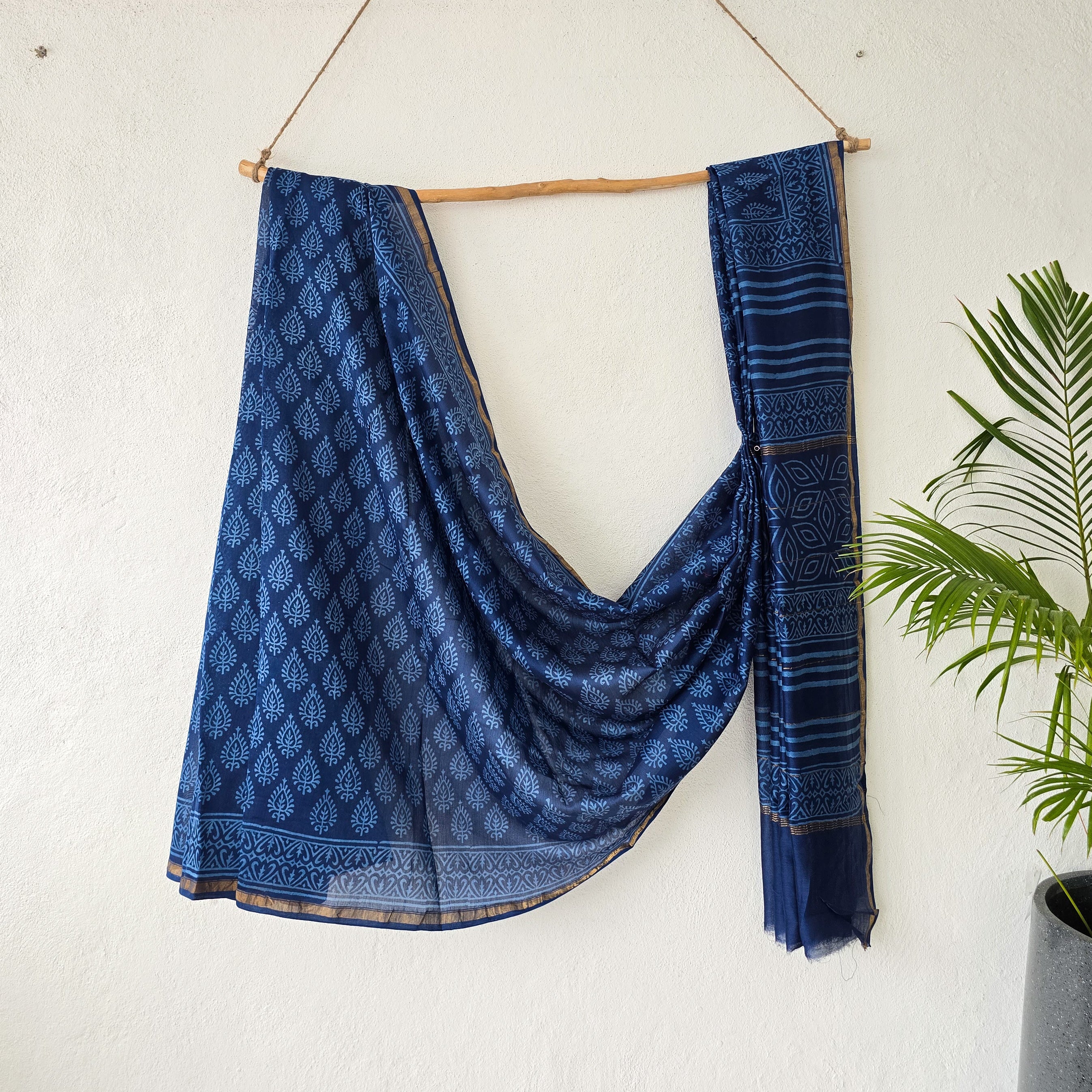 CHANDERI - Blue With Design Motif Chanderi Saree – Sanskruti