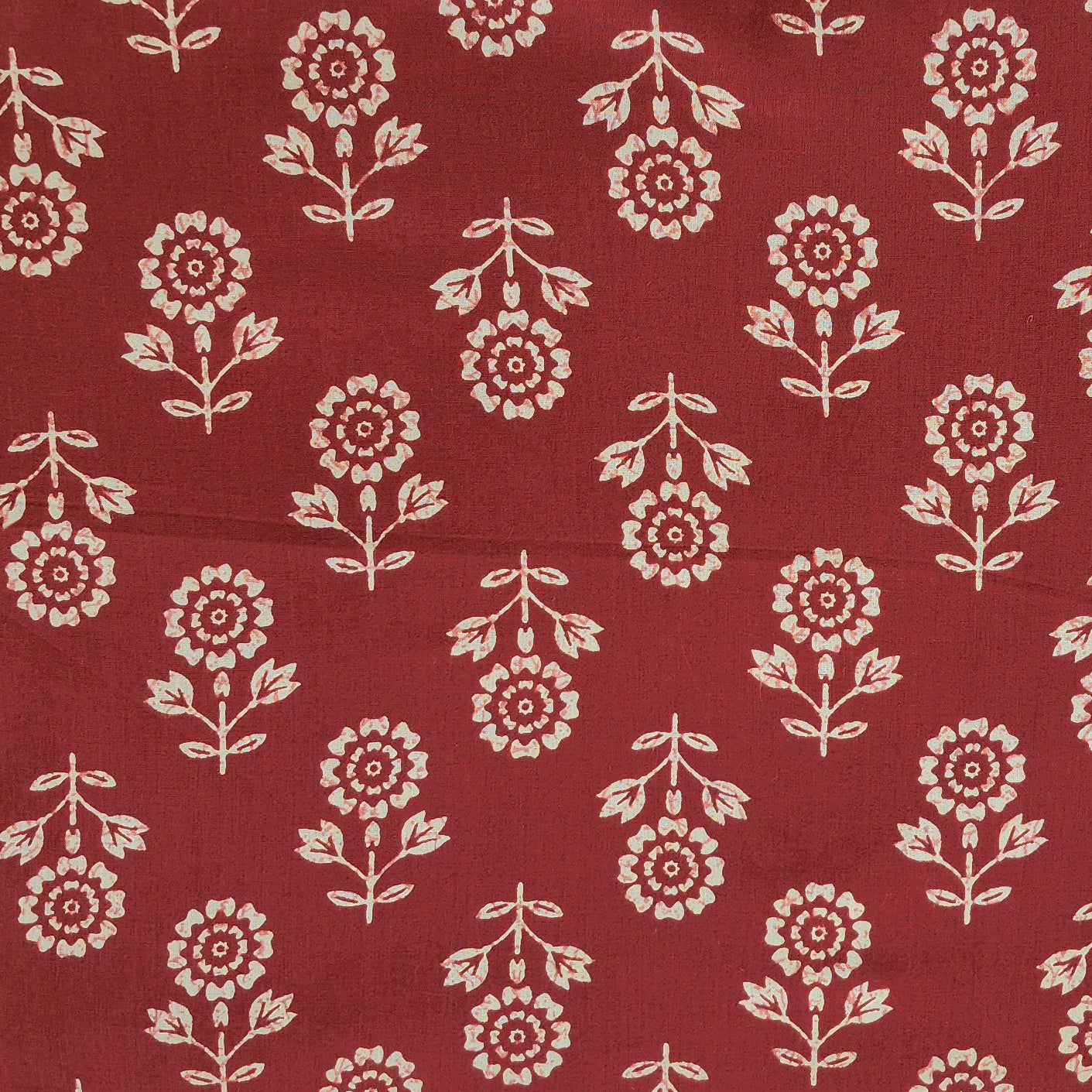 Pure Cotton Maroon With Flower Motif Screen Print Fabric – Sanskruti