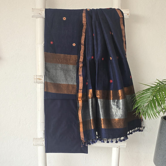 AARADHYA- Jamdani Linen Navy Blue With Flower Motif Suit – Sanskruti