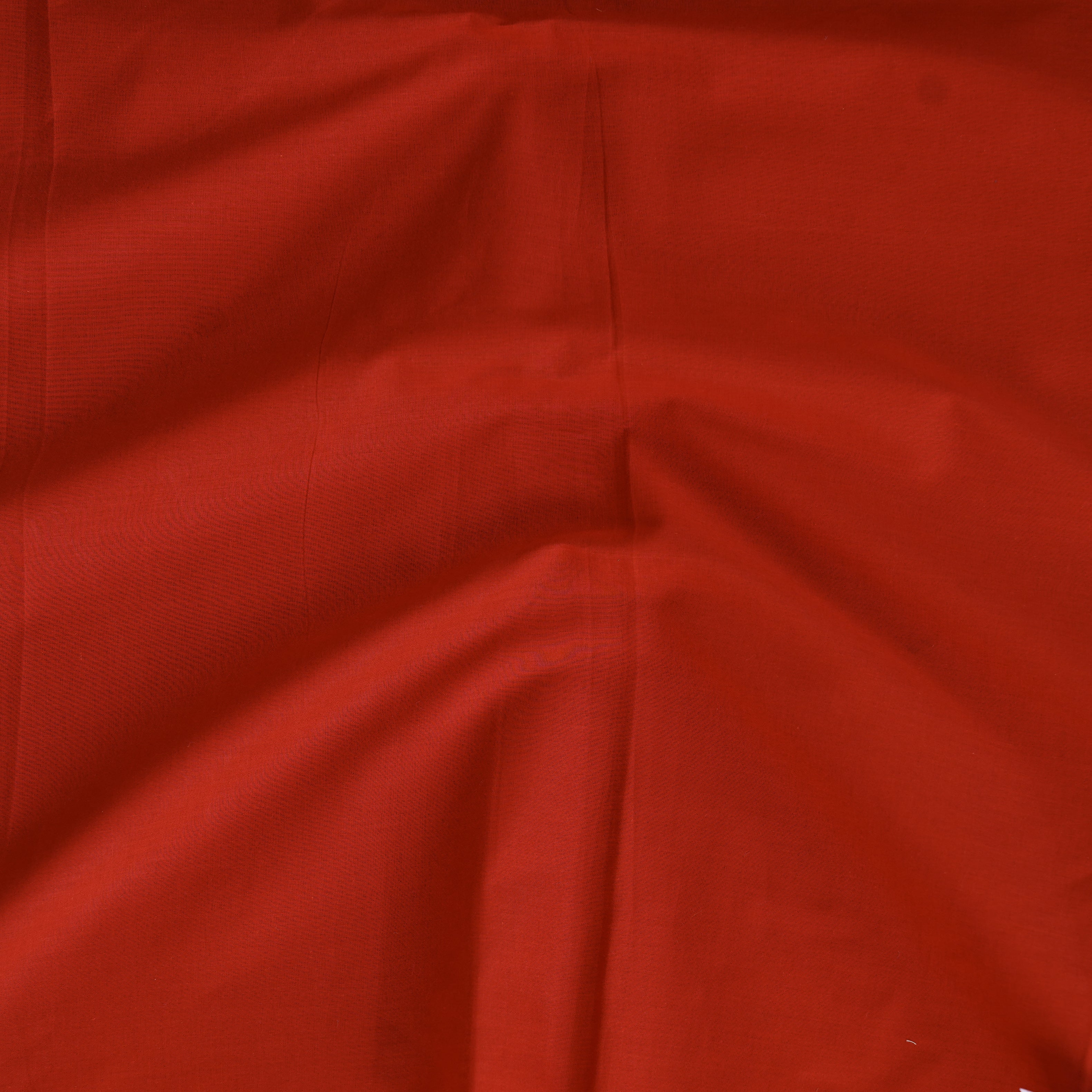 (PRE-CUT 1.40 METER) Pure Cotton cambric Christmas Red Fabric – Sanskruti