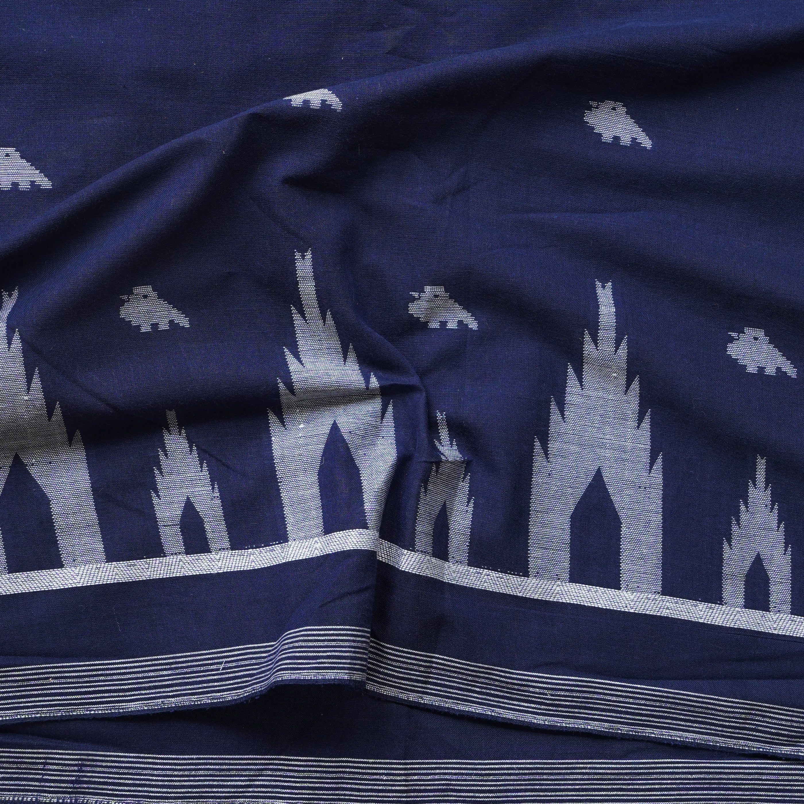 (PRE CUT 1.40 METER ) Pure Cotton Jamdani navy blue with White Border ...