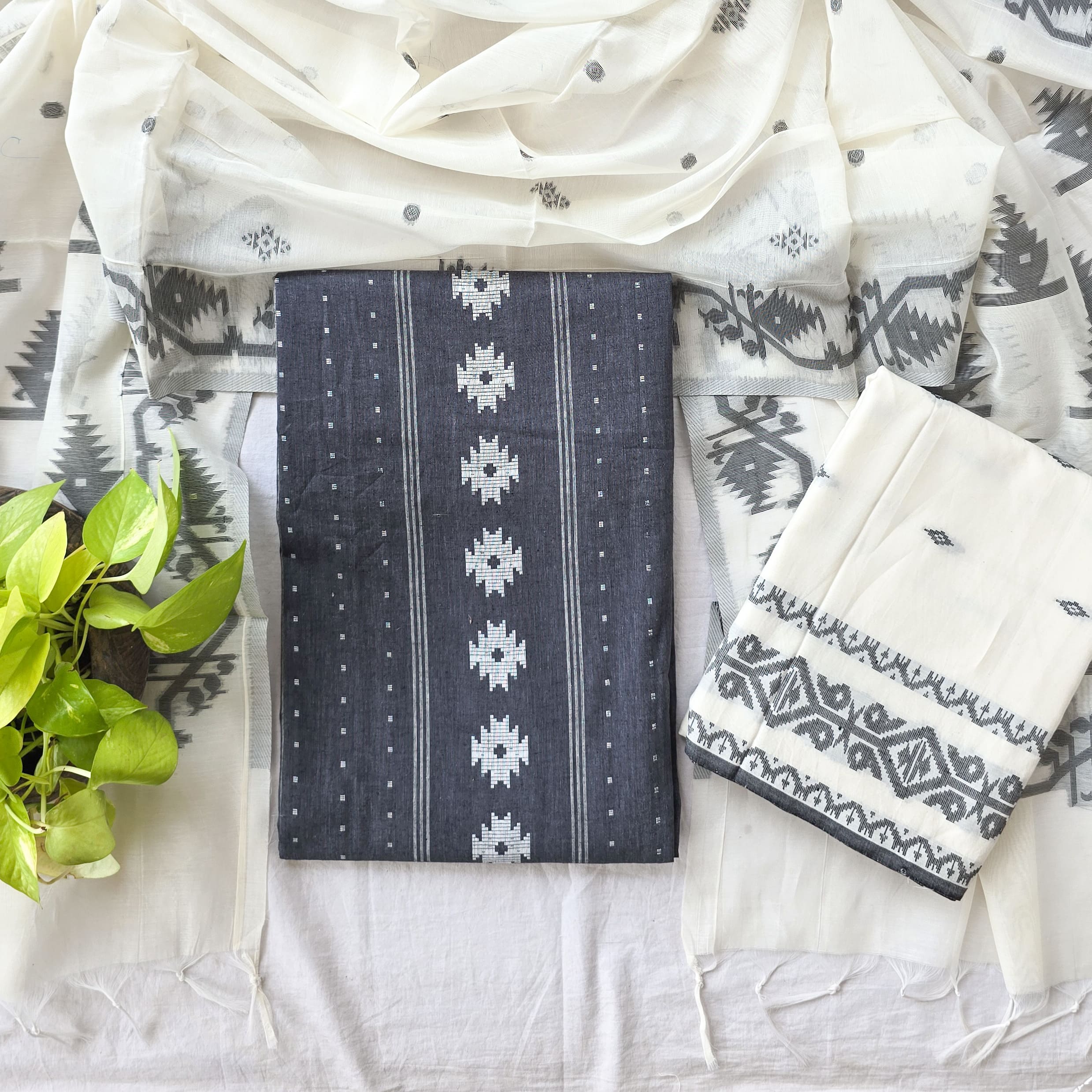 JAMDANI-Pure Cotton Gray With Jamdani Intricate Design – Sanskruti