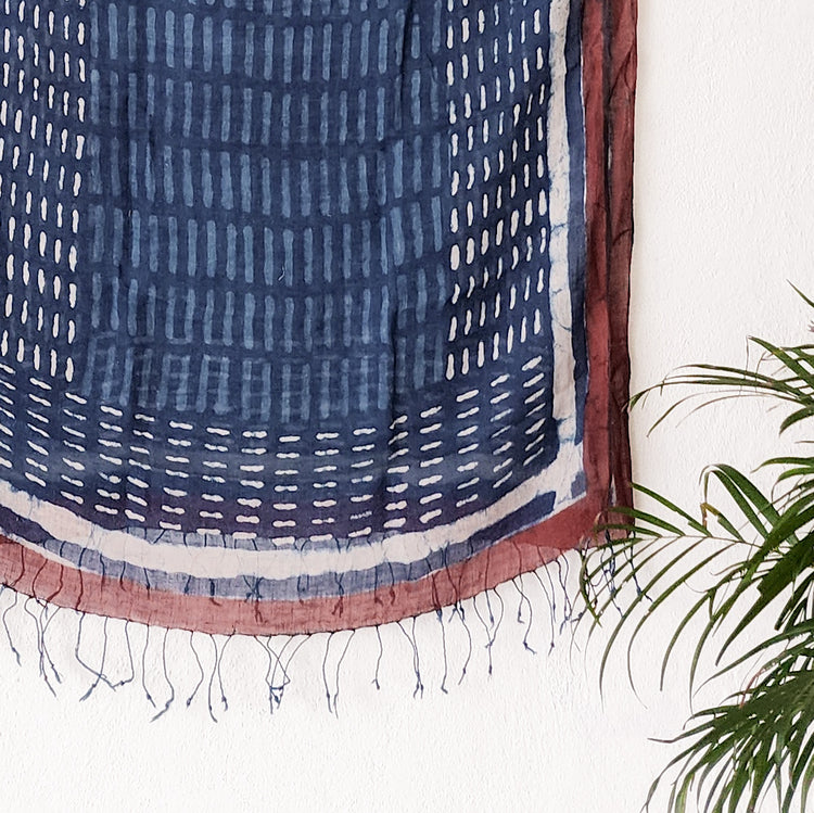 KAREENA- Pure Cotton Linen Indigo Dash Lines With Red Border Dupatta ...