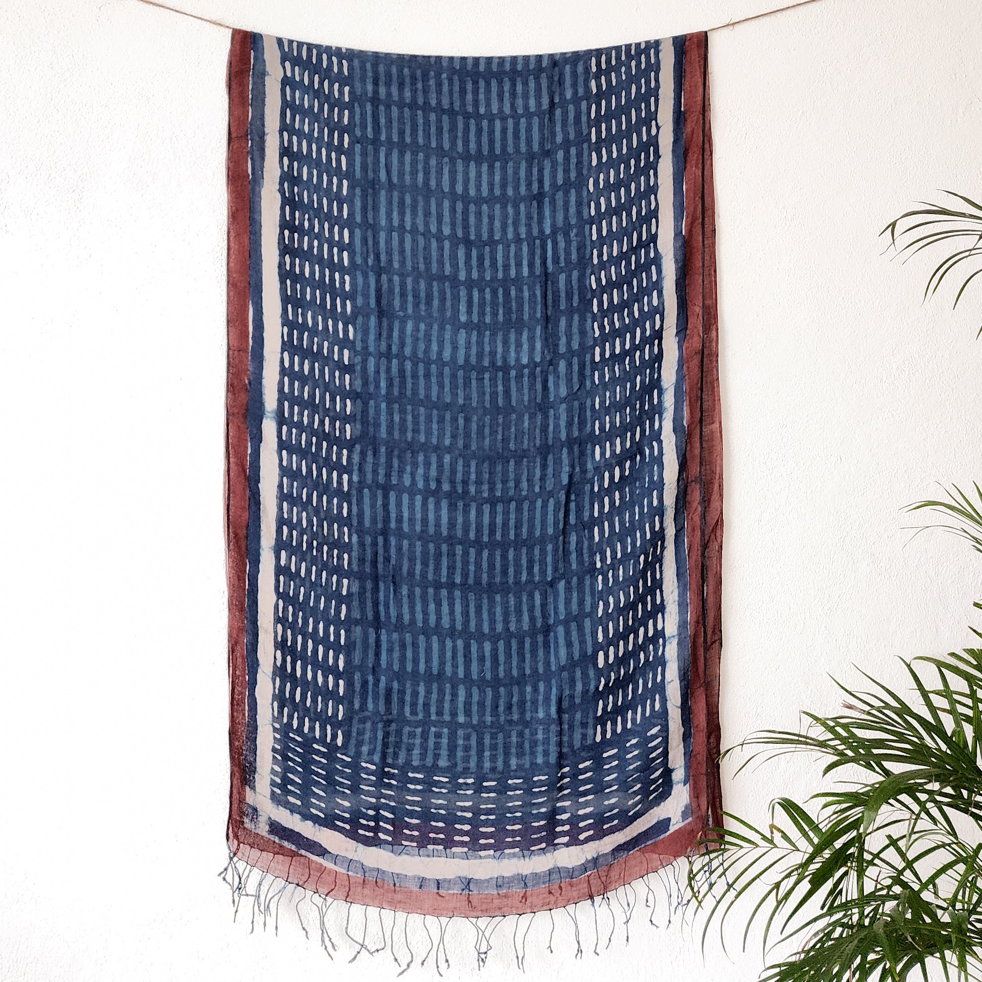 KAREENA- Pure Cotton Linen Indigo Dash Lines With Red Border Dupatta ...
