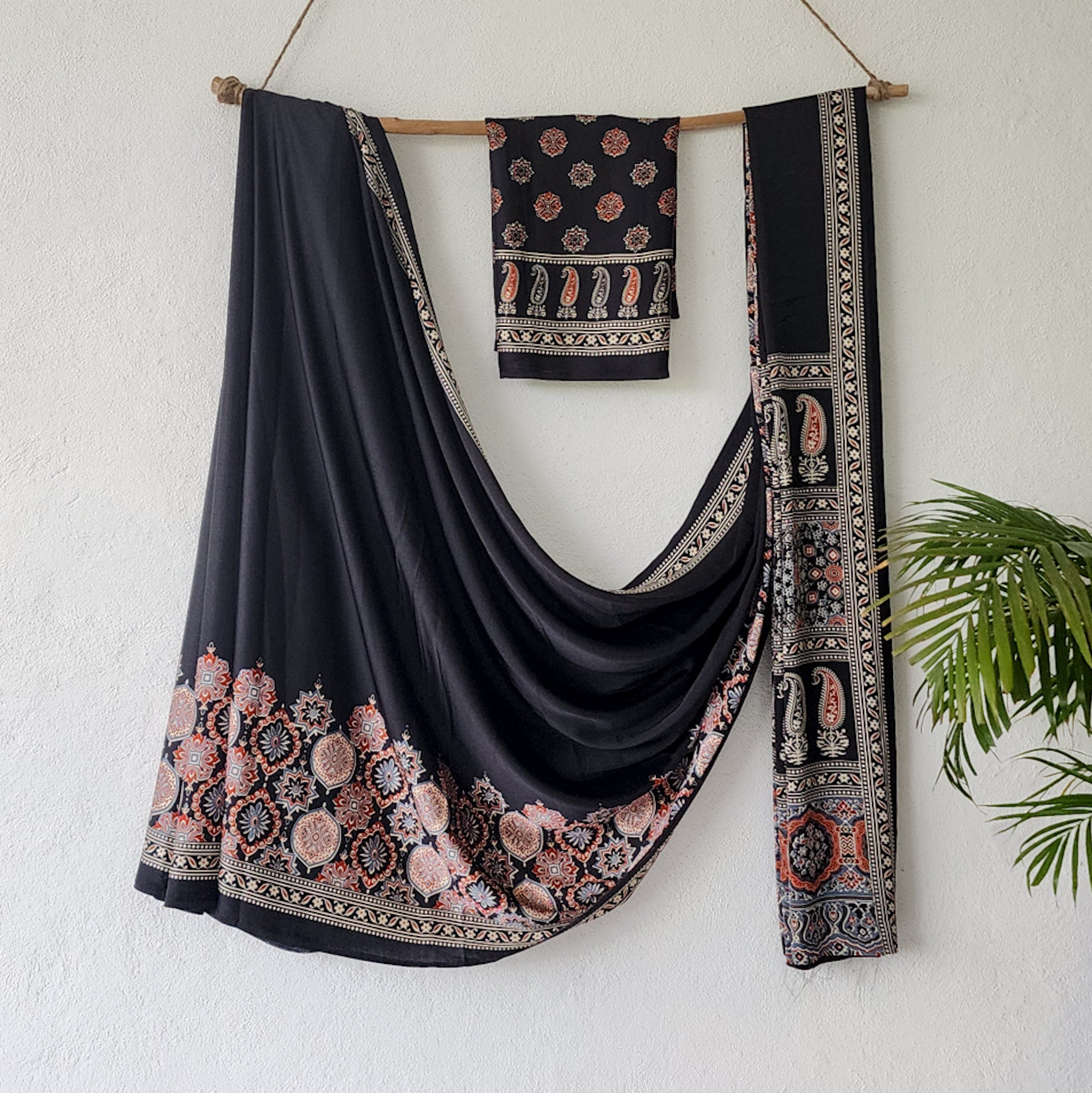 KAREENA-Semi Modal Silk Black With Border Design Saree – Sanskruti