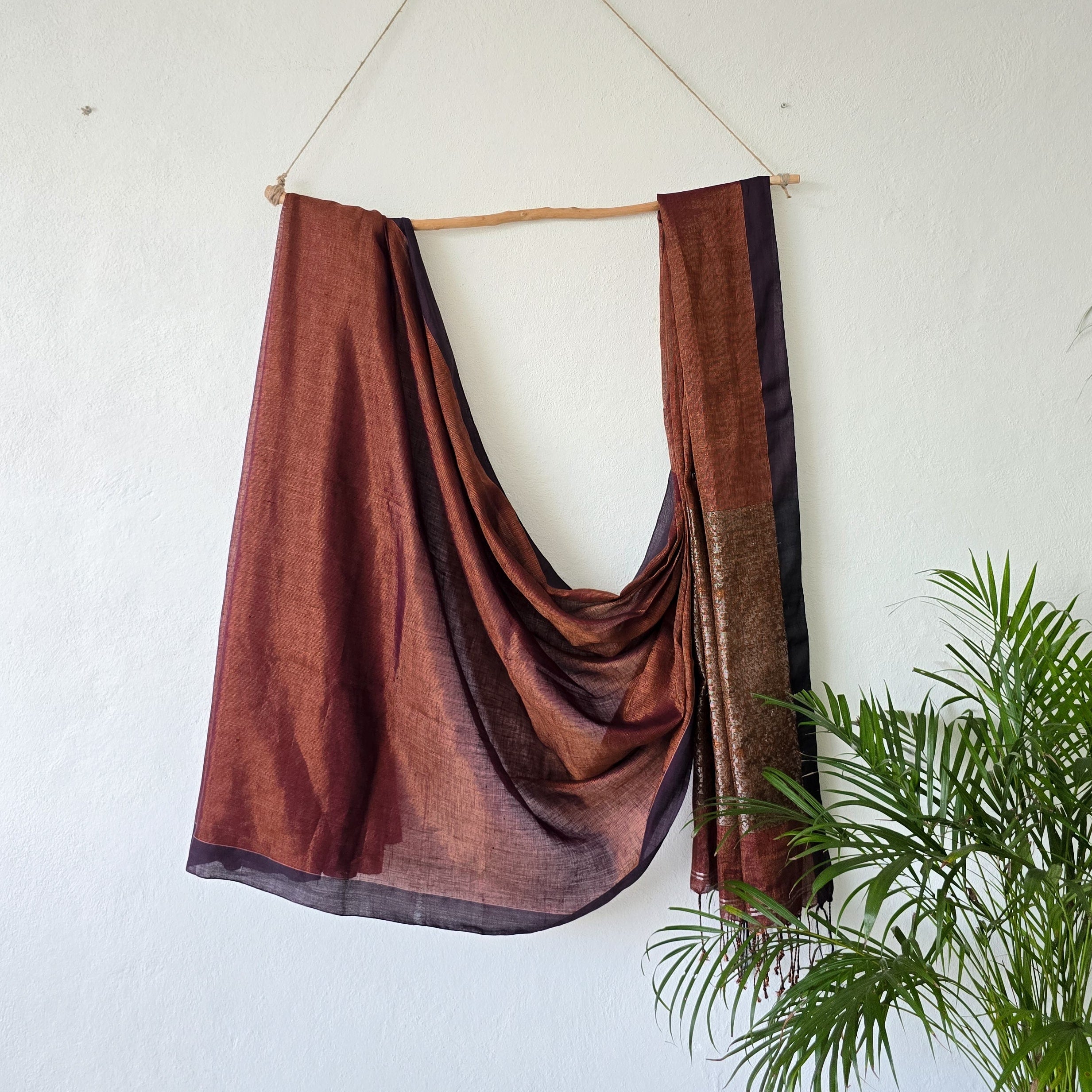 LINEN RAGA- Linen Raga Brown With Copper And Silver Design Pallu Saree ...