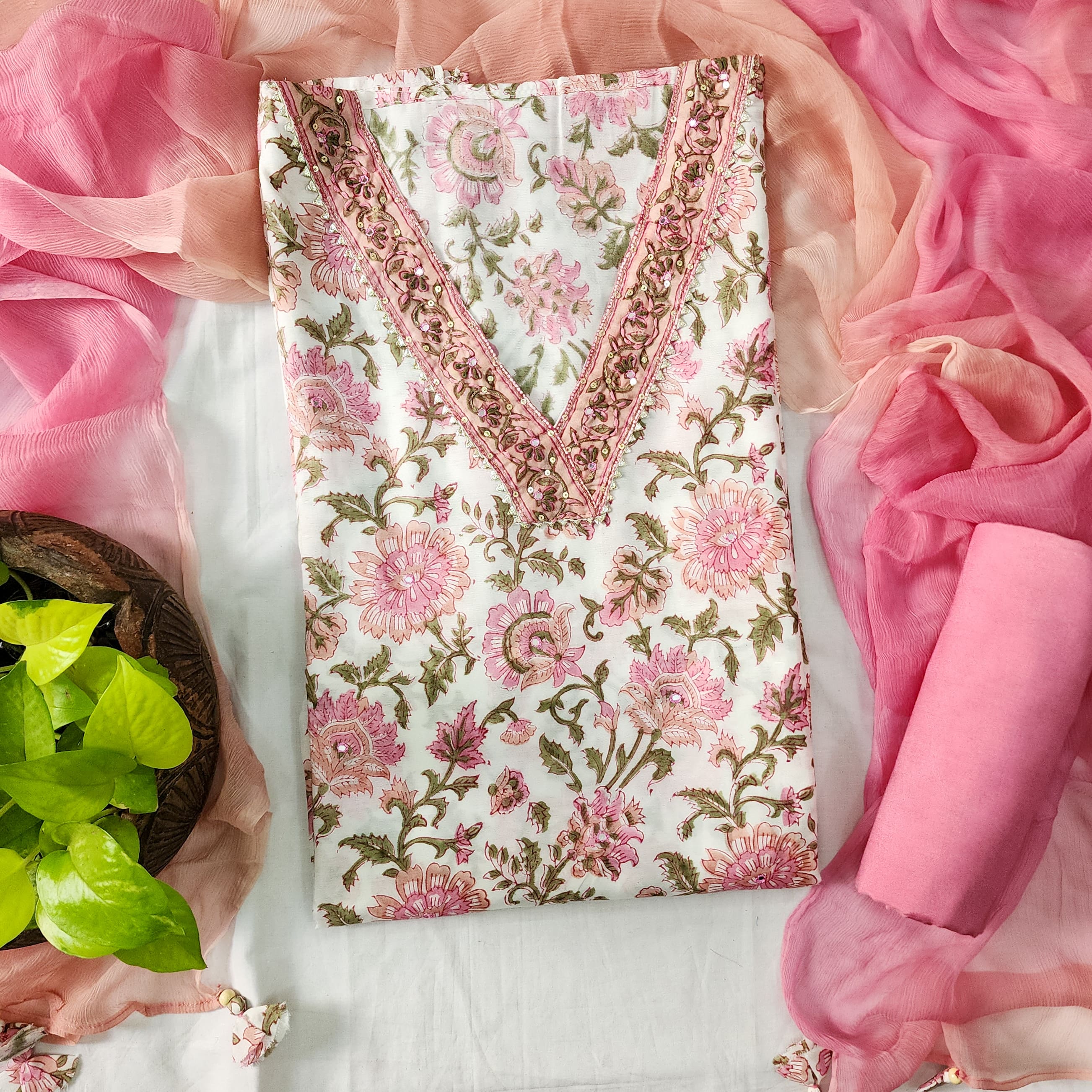 NAIRA-Pure Cotton White And Pink Flower Jaal With V neck Design Top An ...