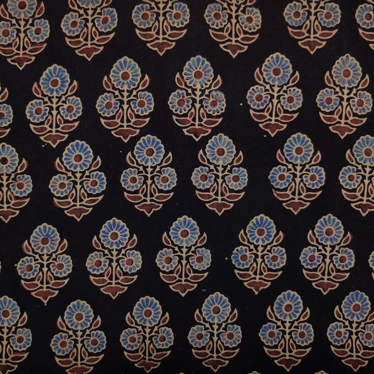 Pre-cut 0.85 meter Pure Cotton Ajrak Black With Rust Blue Flower Hand – Sanskruti