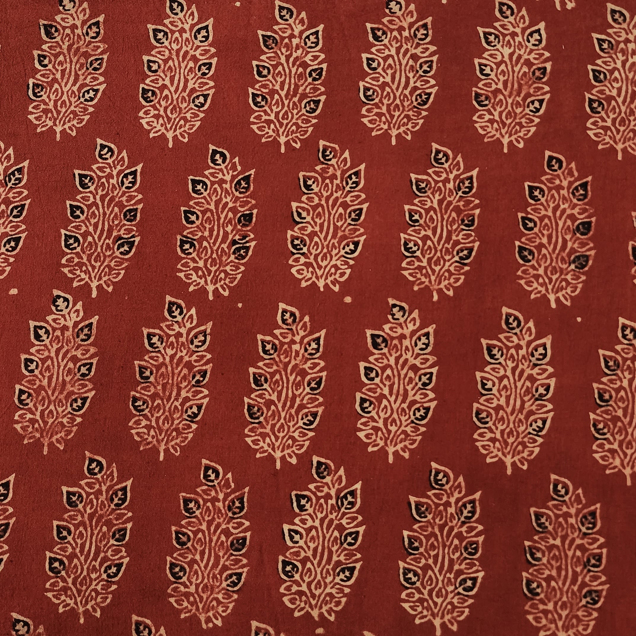 Pure Cotton Ajrak Rust Red With Cream And Black Flowers Motif Hand Blo – Sanskruti