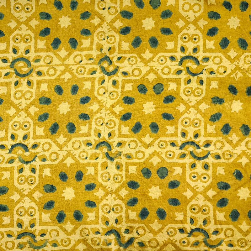 Pre-Cut 0.90 Meter Pure Cotton Ajrak Yellow With Green Star Intricate – Sanskruti