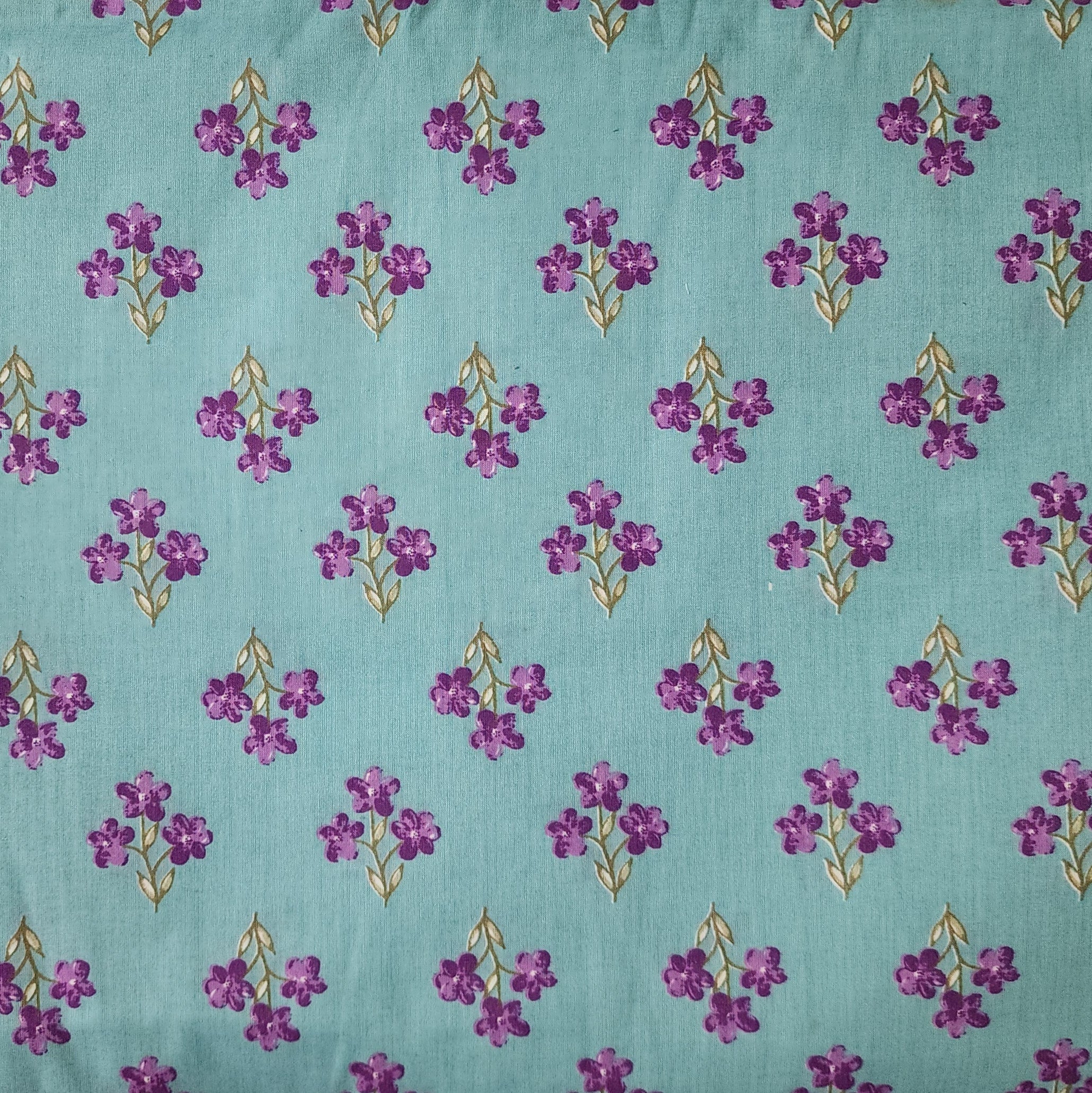 Pure Cotton Blue With Purple Flower Motif Screen Print Fabric – Sanskruti