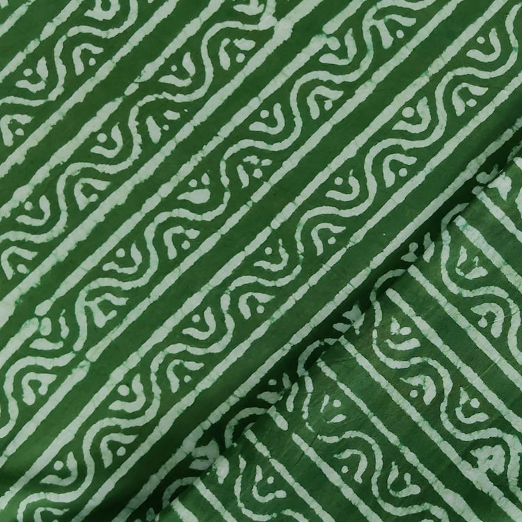 ( Pre-Cut 1.70 Meter ) Pure Cotton Dabu Green With Cream Border Hand B ...