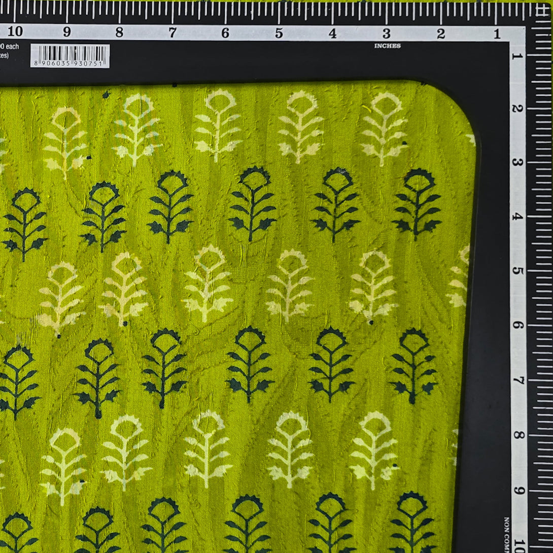 Pure Cotton Doby Dabu Green With Dark Green Flower Motif Hand Block Pr – Sanskruti