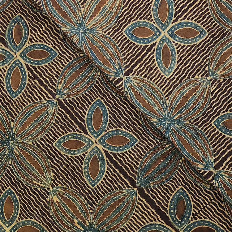 Pure Cotton Gad Ajrak Sandy Brown With Green Yellow Flower Petal Desig ...