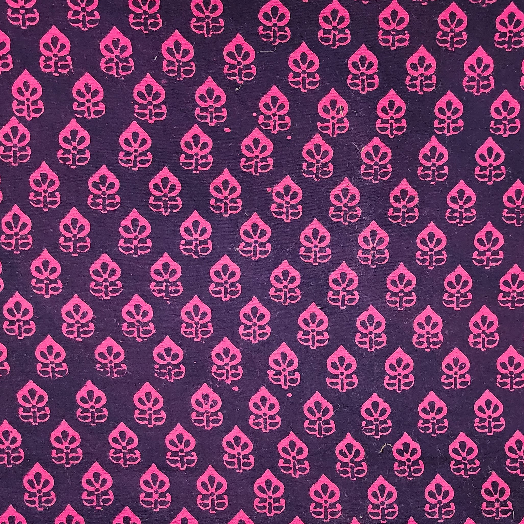 Pure Cotton Gamthi Dark Purple With Light Purple Motif Hand Block Prin ...