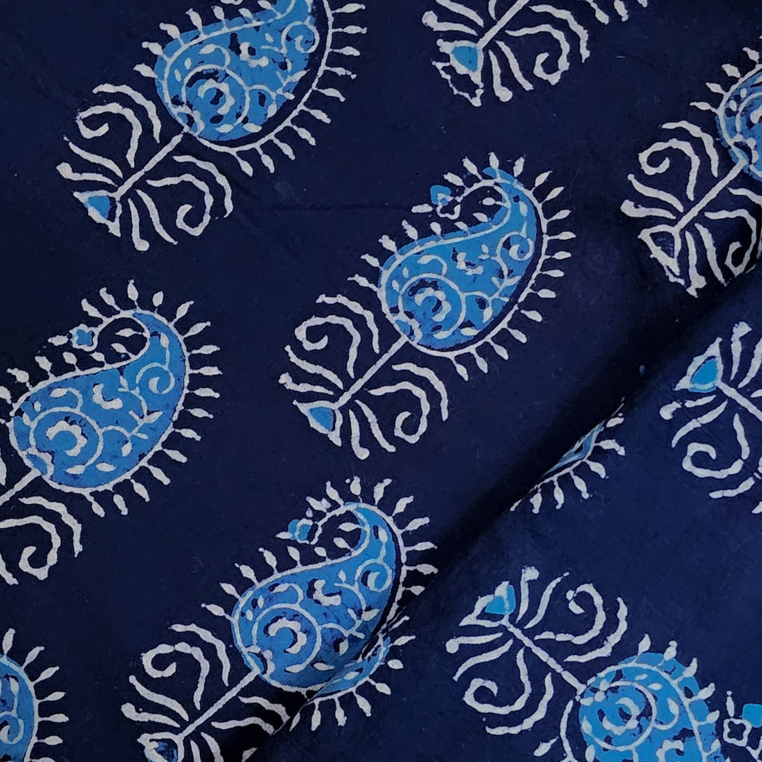 Pure Cotton Gamthi Navy Blue With Baby Blue Mahindi Kairi Motif Hand B ...