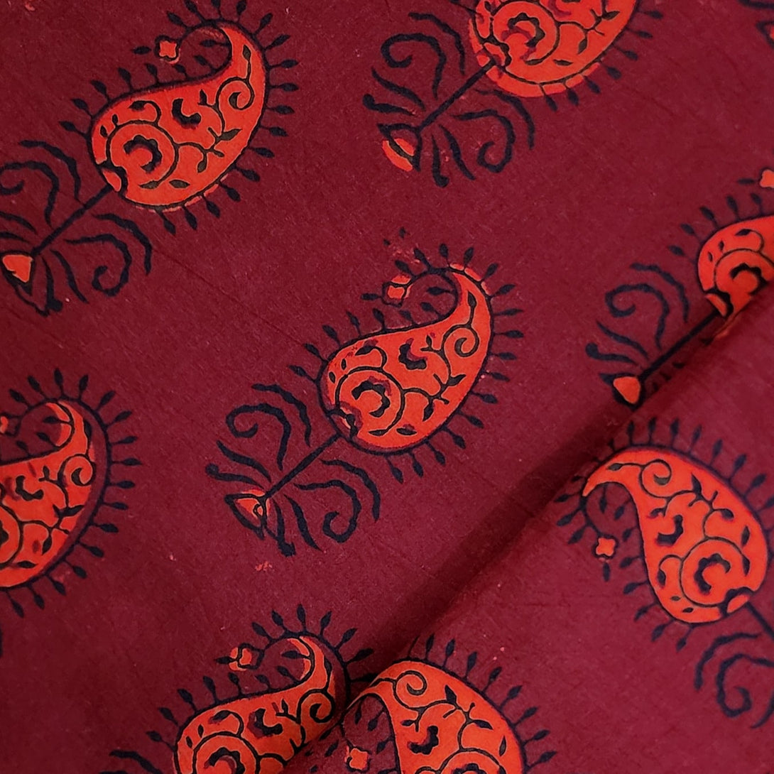 Pure Cotton Gamthi Red Rust With Rust Orange With Mahindi Kairi Motif ...