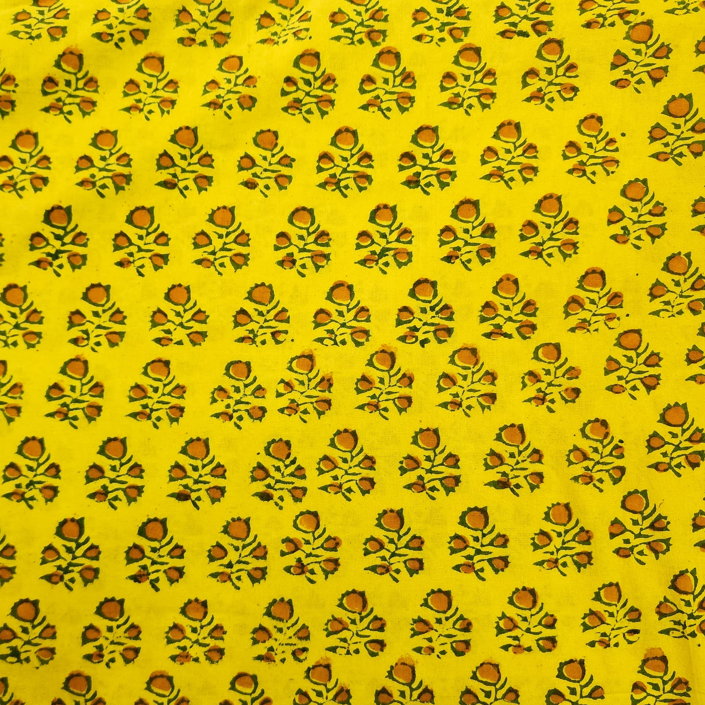 Pure Cotton Gamthi Yellow With Green And Mustard Flower Motif Hand Blo ...