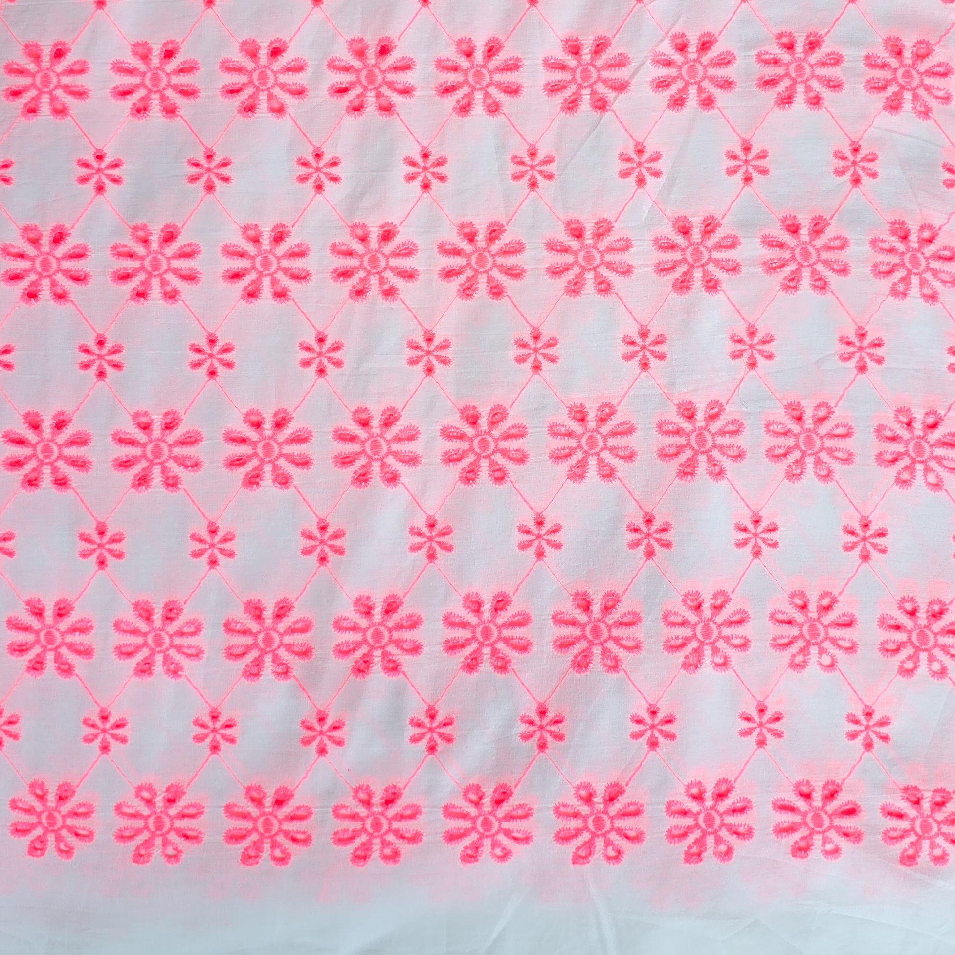 Pure Cotton Hakoba White And Pink Flower Design Fabric – Sanskruti