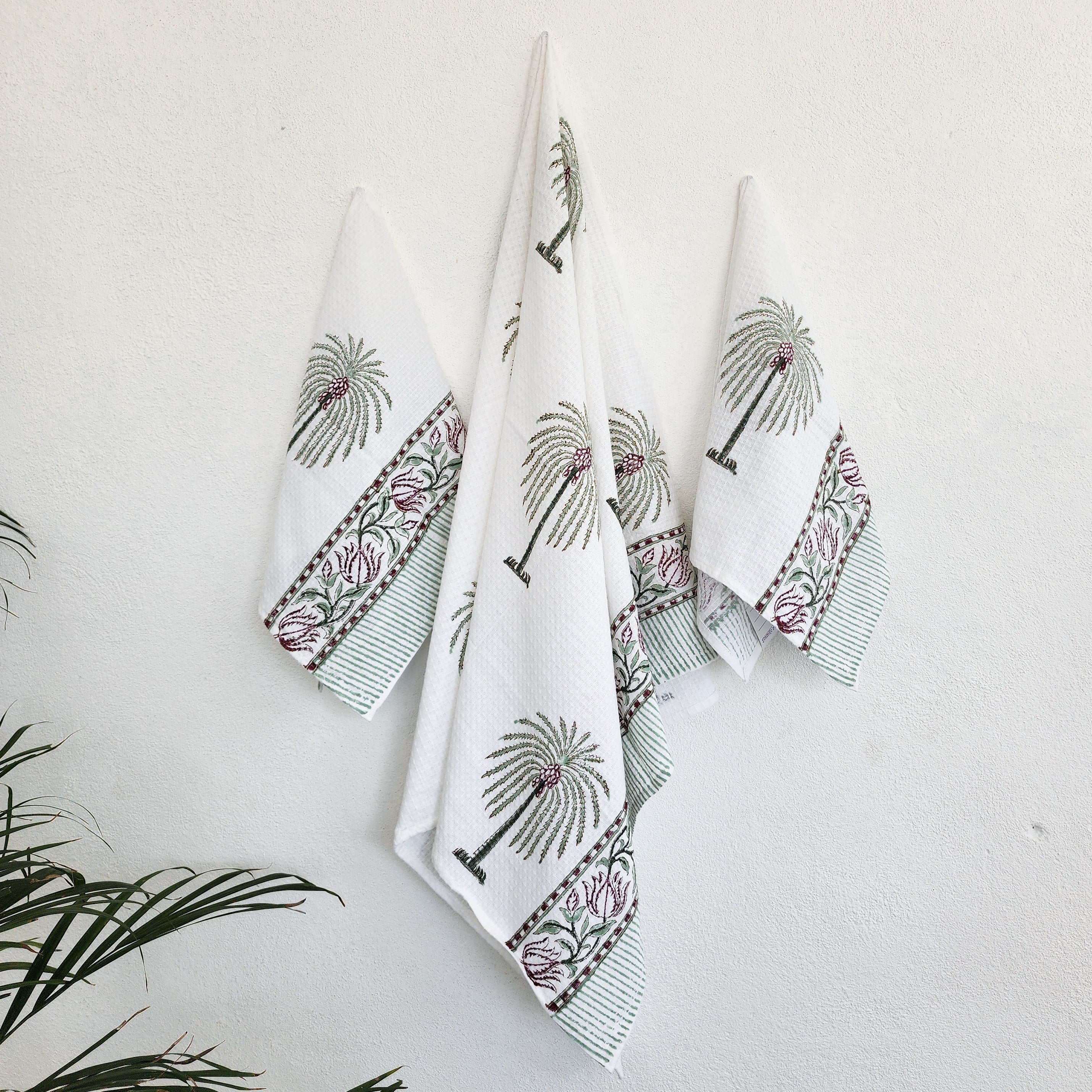 Pure Cotton Hand And Bath Towel Set Block Printed In White And Green C ...