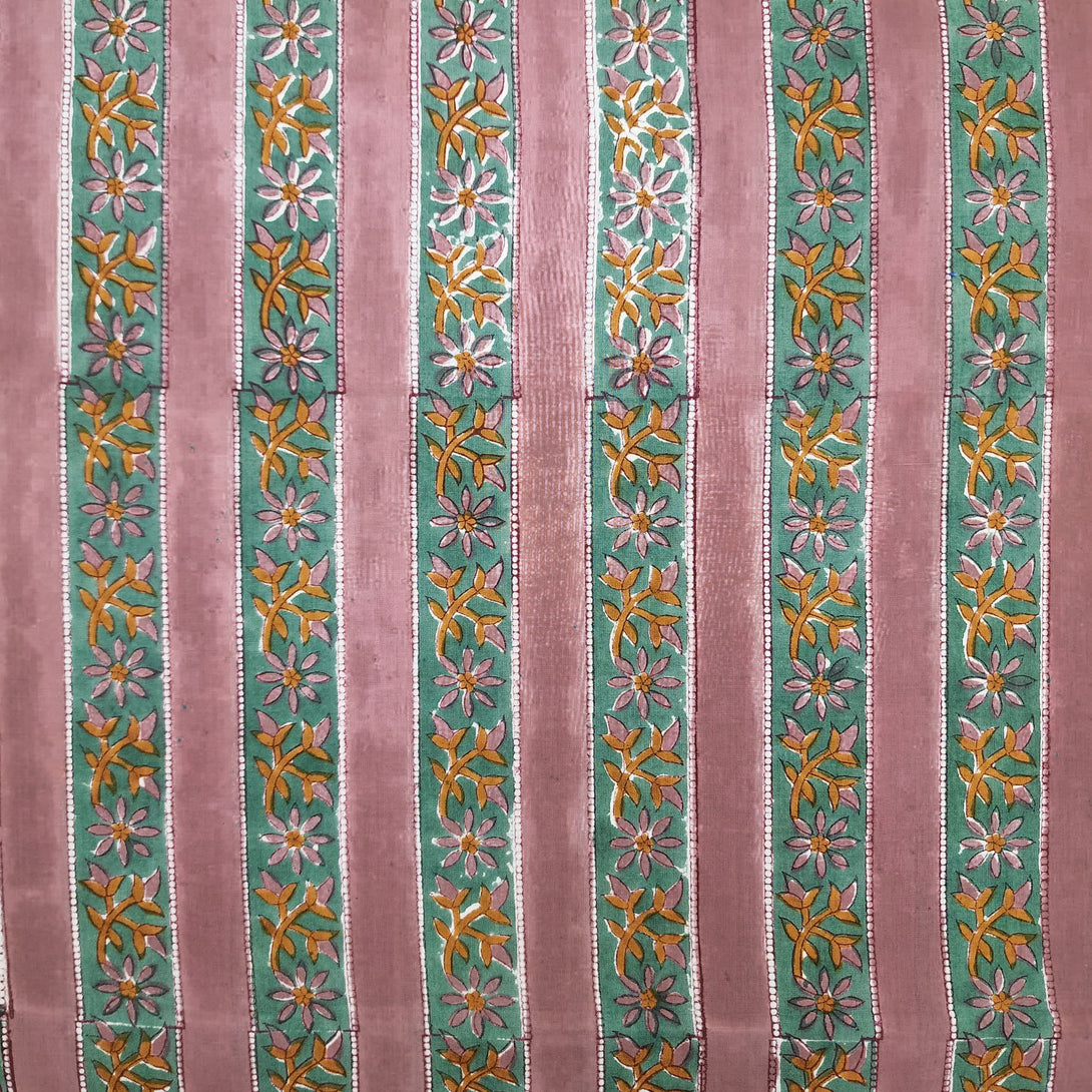 (Pre-Cut 1 Meter) Pure Cotton Jaipuri Peach With Green Border With Mus – Sanskruti