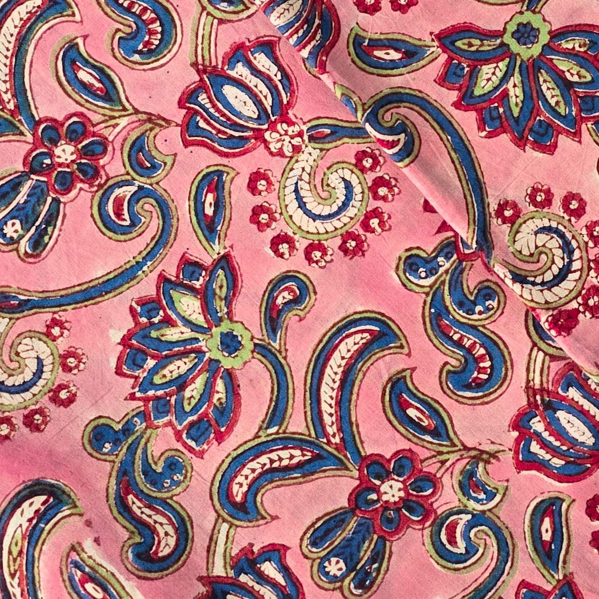 Pre Cut (1.10 Meter) Pure Cotton Jaipuri Pink With Blue Flower Jaal Ha ...
