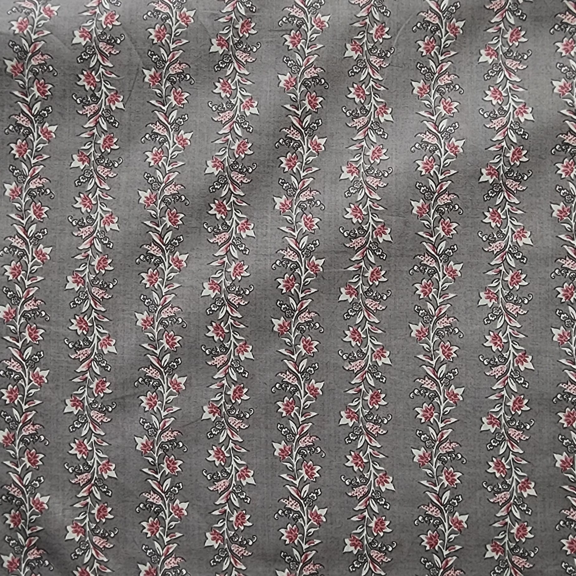 Pure Cotton Screen Print Grey With Tiny Flower Creeper Design Fabric ...