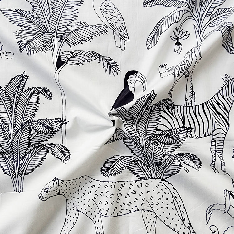 Pure Cotton Screen Print White With Black Jungle Animals Fabric – Sanskruti