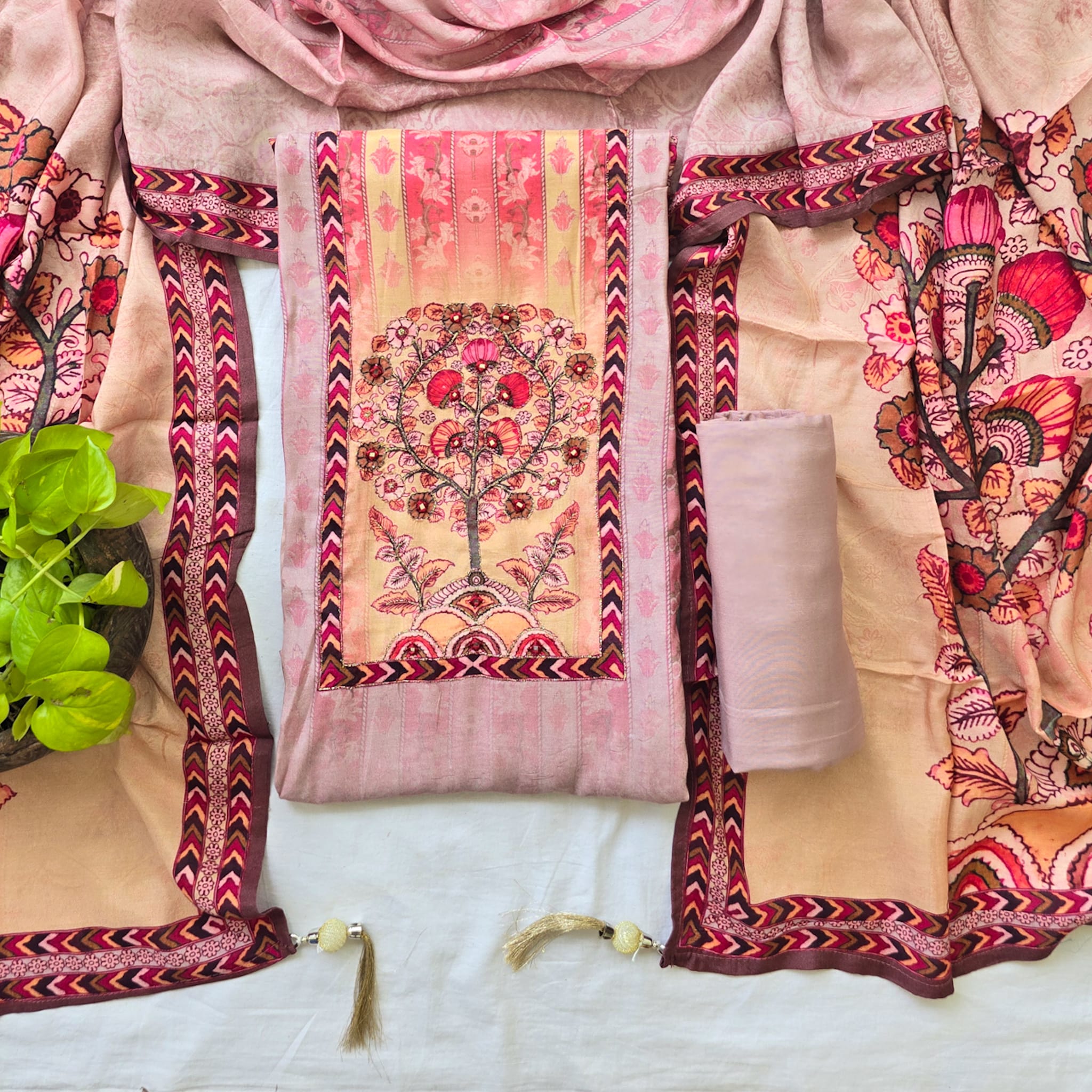 RANISA-Muslin Pink With Red With Digital Print With Golden Embroidery ...