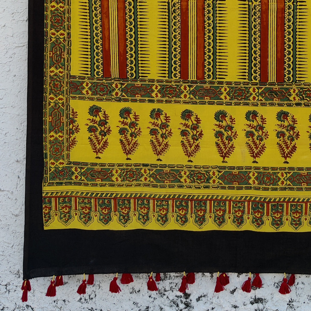 AASMA - Yellow with Border Design Hand Block Print Dupatta – Sanskruti