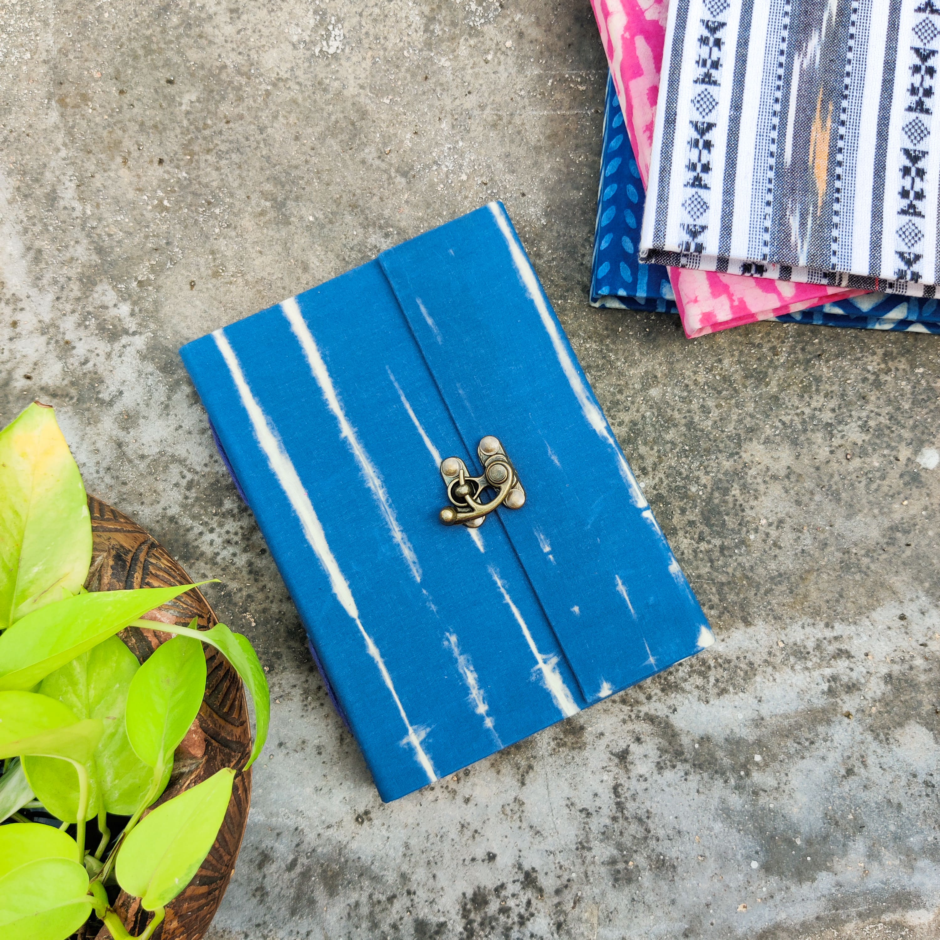 Handmade Upcycled Blue Shibori Lock Book – Sanskruti
