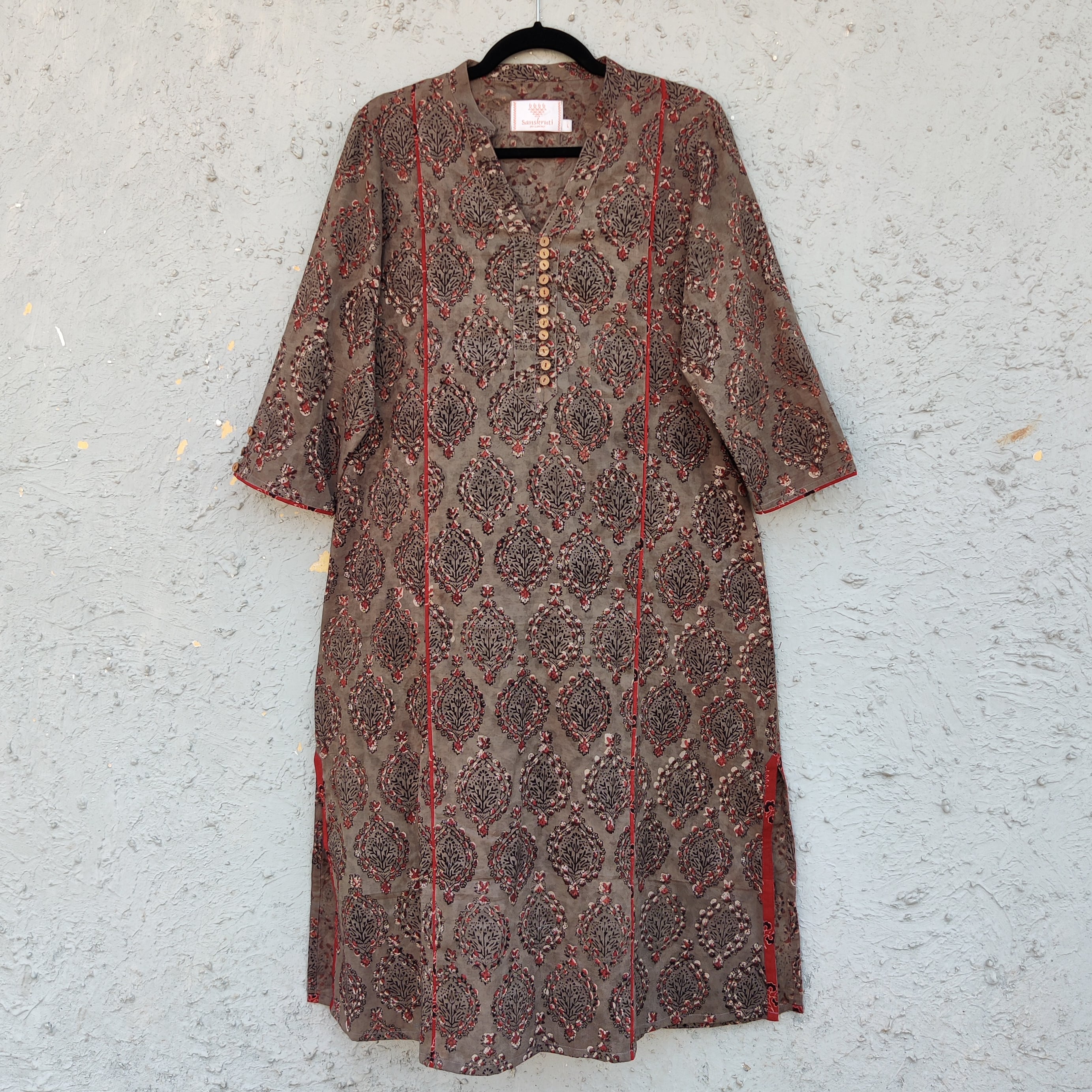 INAYA - Pure Cotton Flared Chinese Collar Kurta – Sanskruti