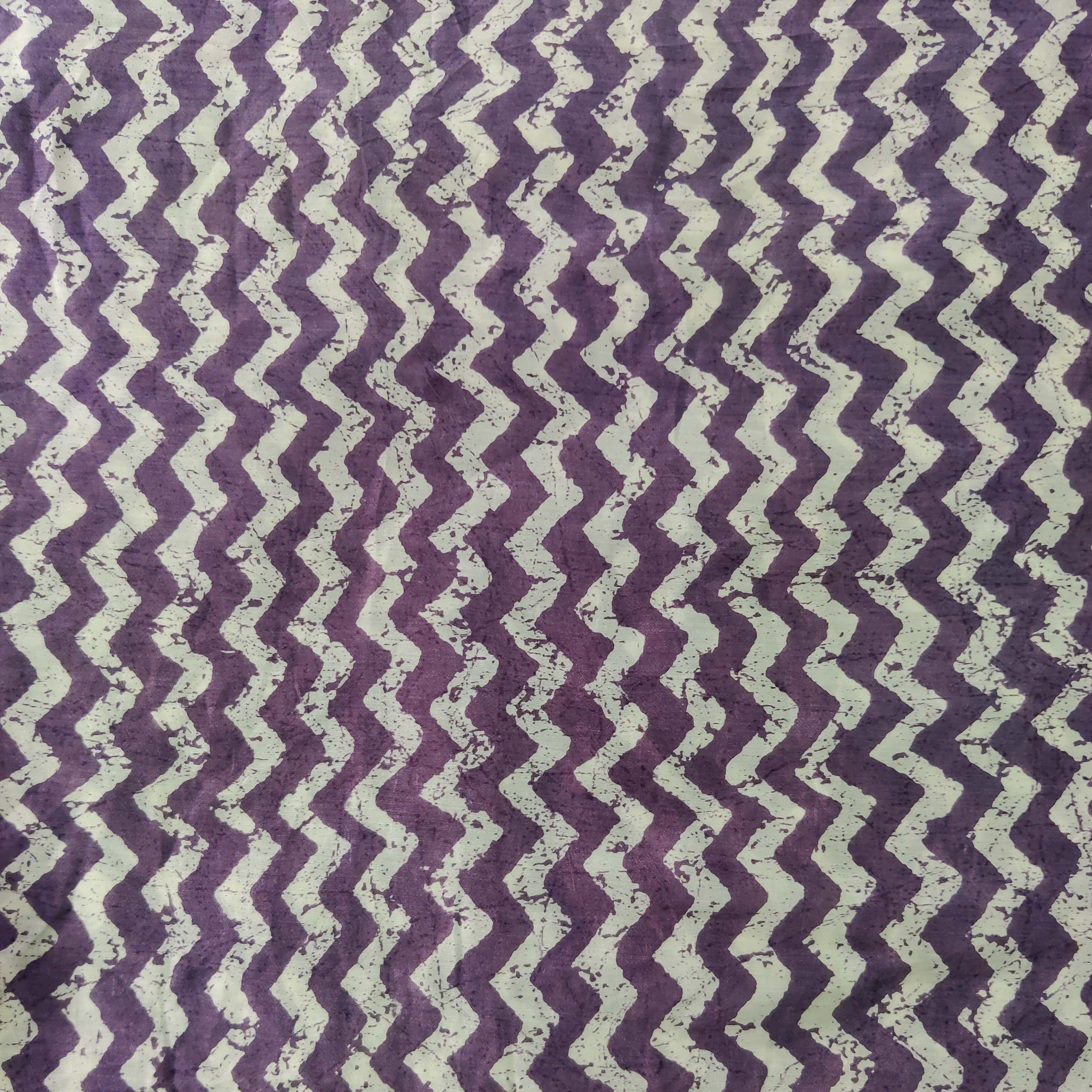 Muslin Wild Purple With Beautiful Cream Zig Zag Fabric – Sanskruti