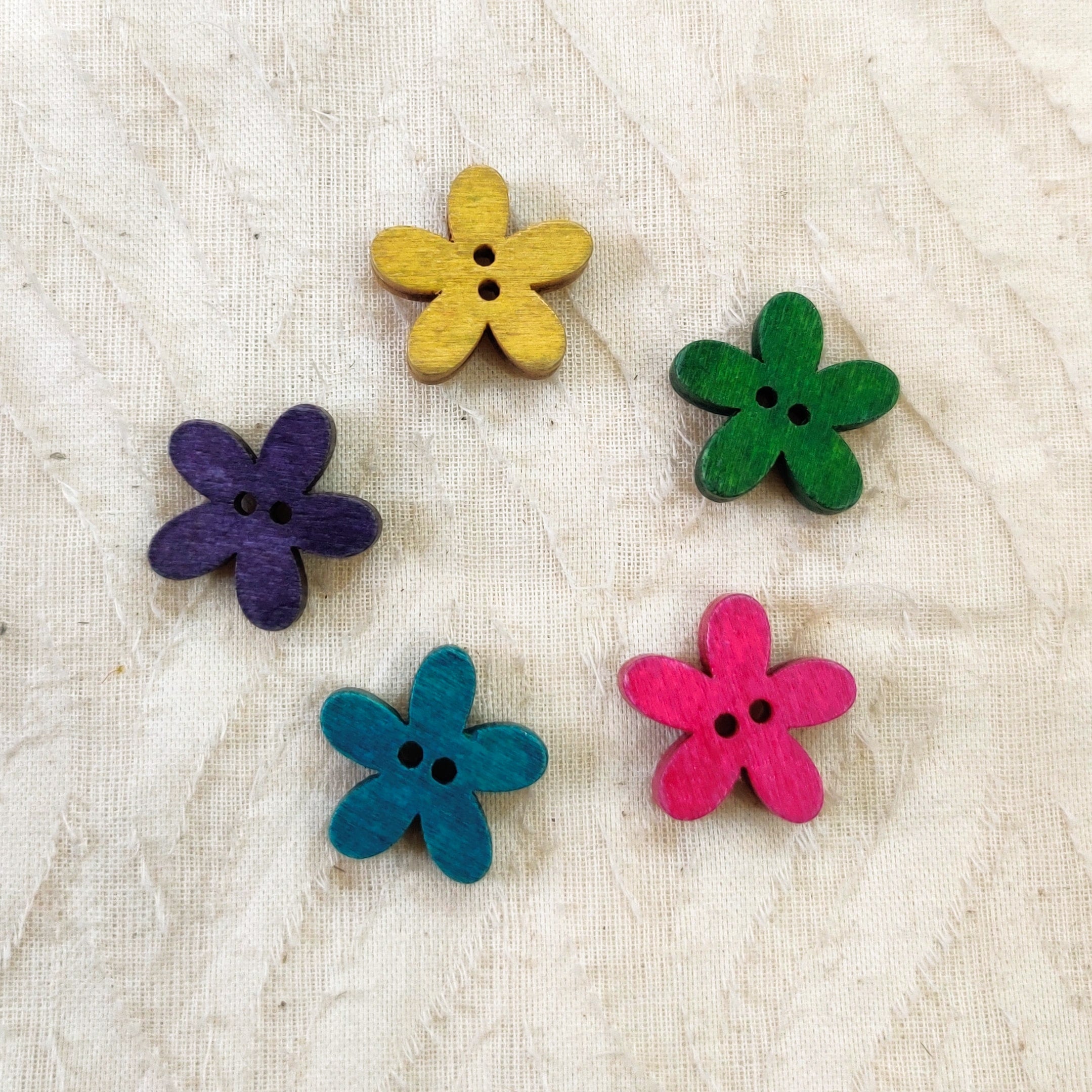 Pack Of 5 Multi Colour Flower Buttons – Sanskruti