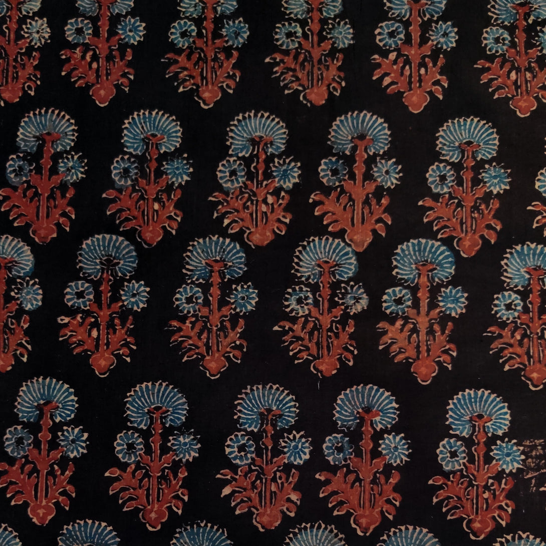 Pre Cut 1.70 Meter Pure Cotton Ajrak Black With Ajrak Motif Hand Block – Sanskruti