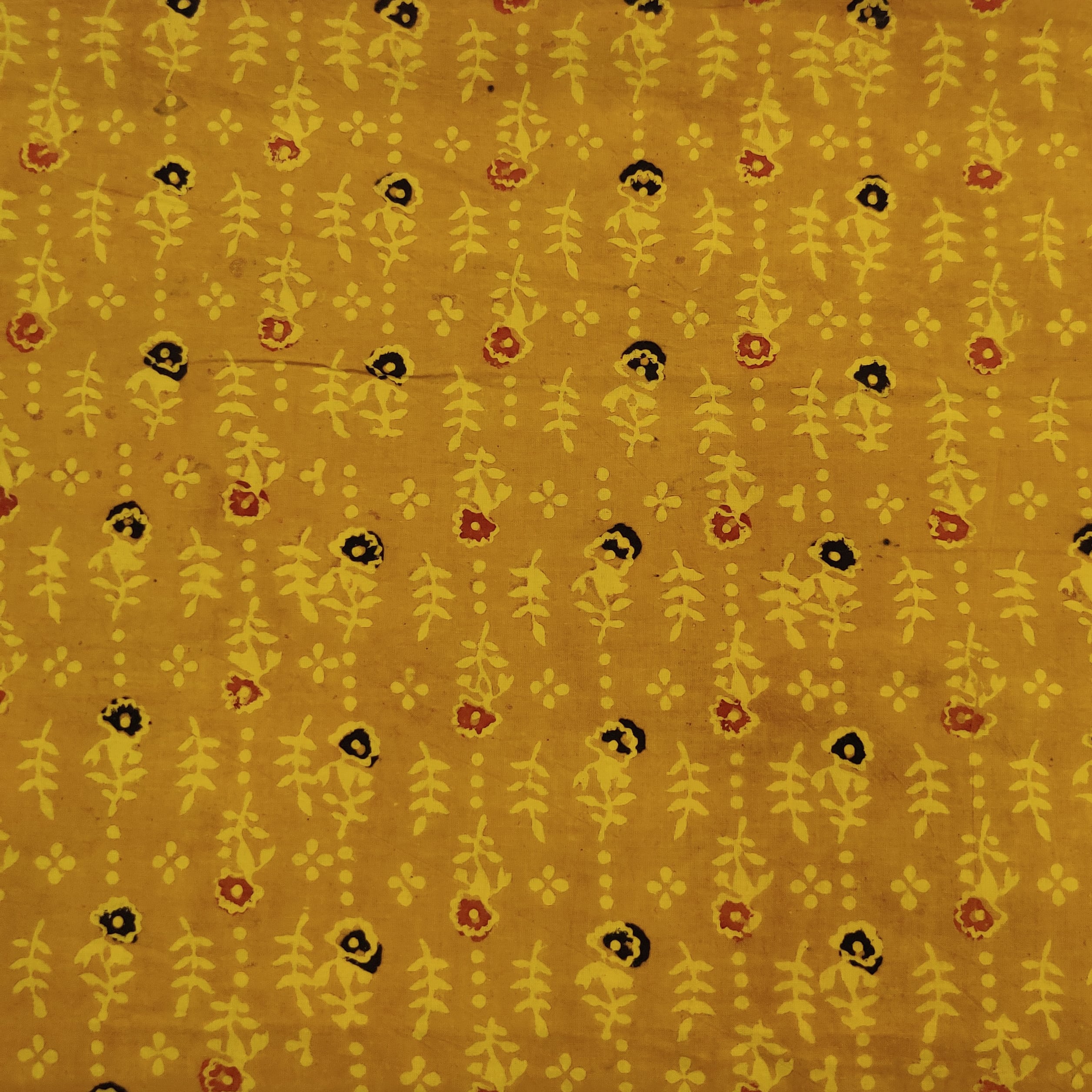 Pure Cotton Haldi Dyed With Small Rust And Black Flowers Hand Block Pr ...